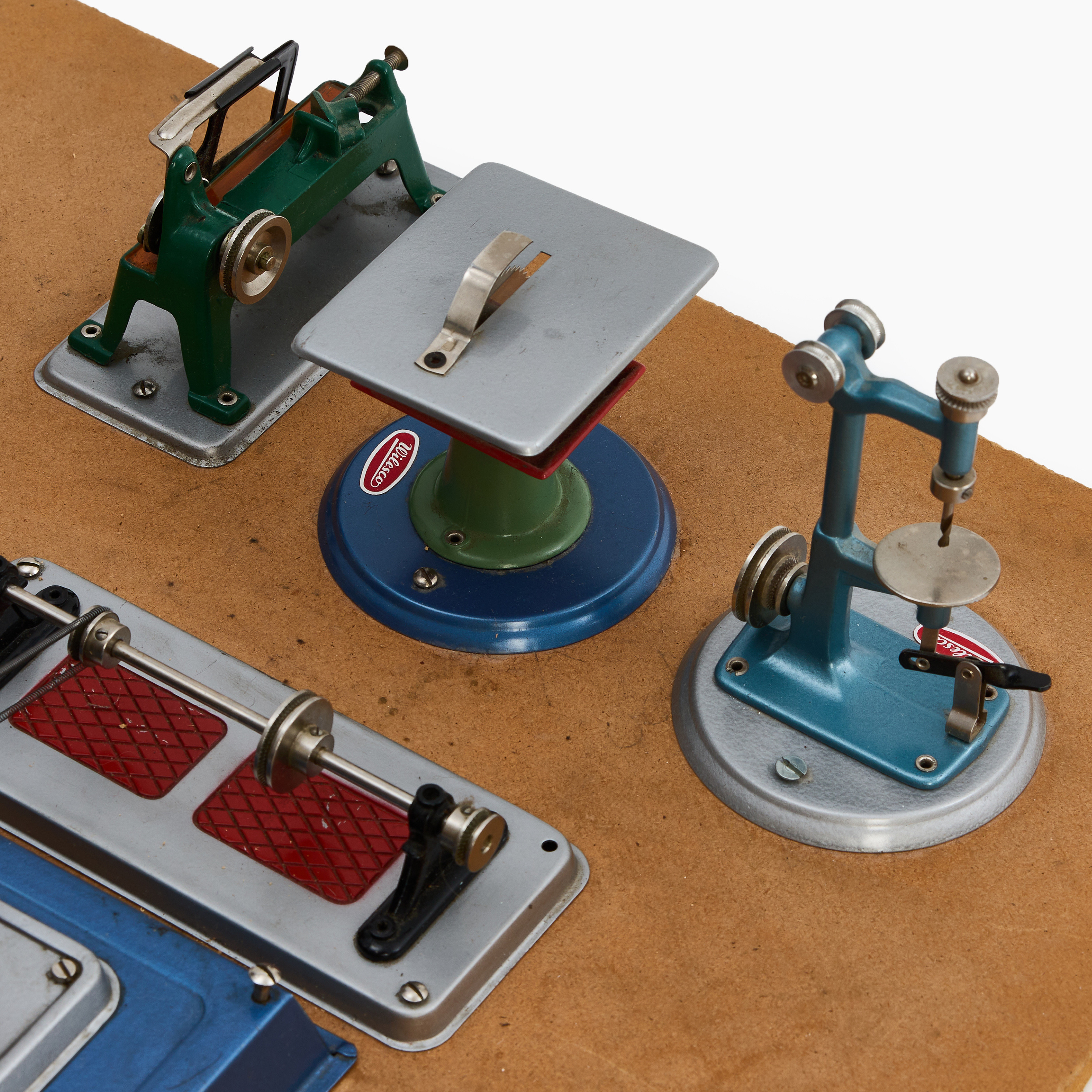 Images for 4509914. STEAM ENGINE WITH ACCESSORIES, WILESCO. 5 parts ...
