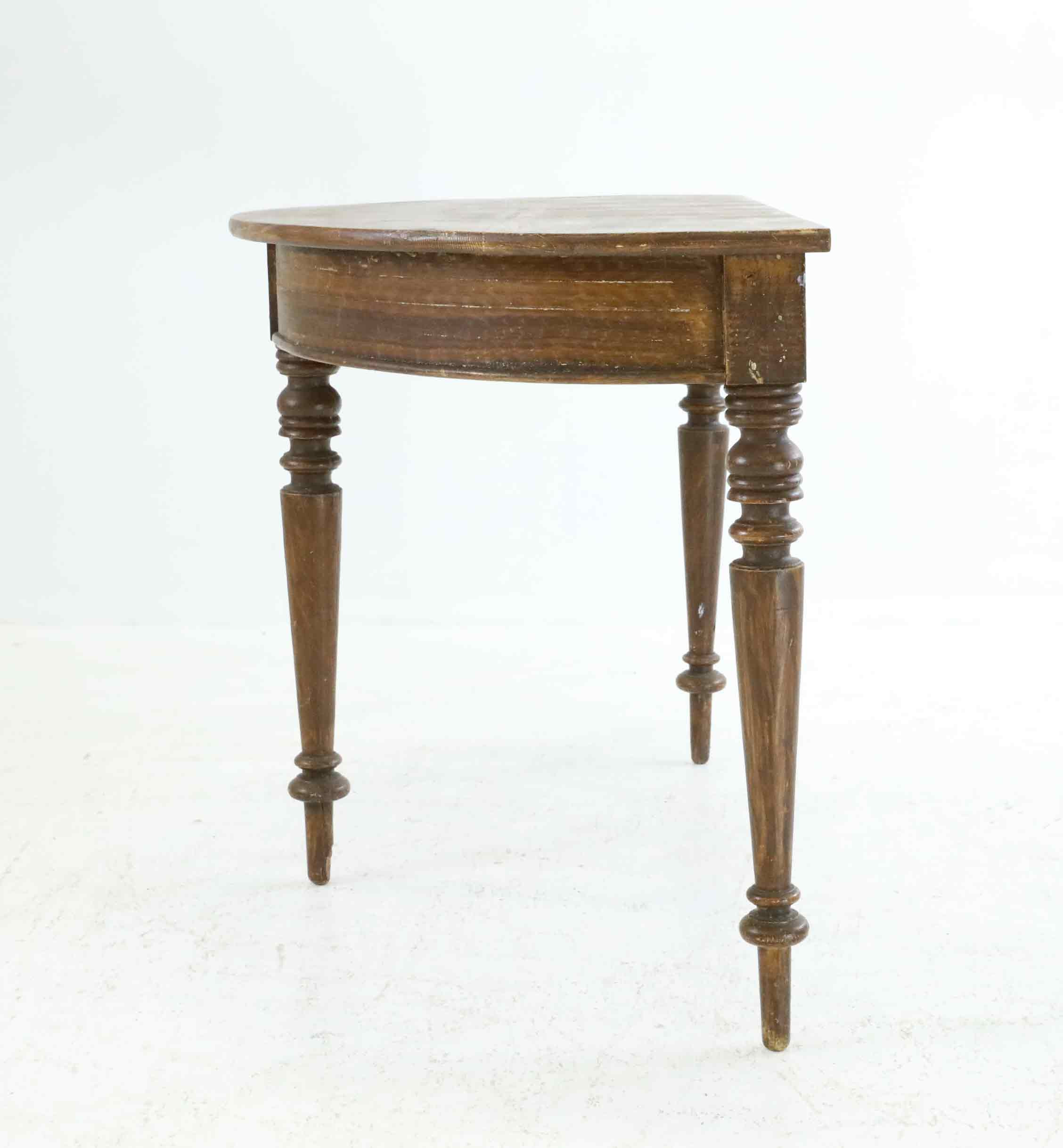 HALF MOON TABLE, 19th century. Furniture - Tables - Auctionet