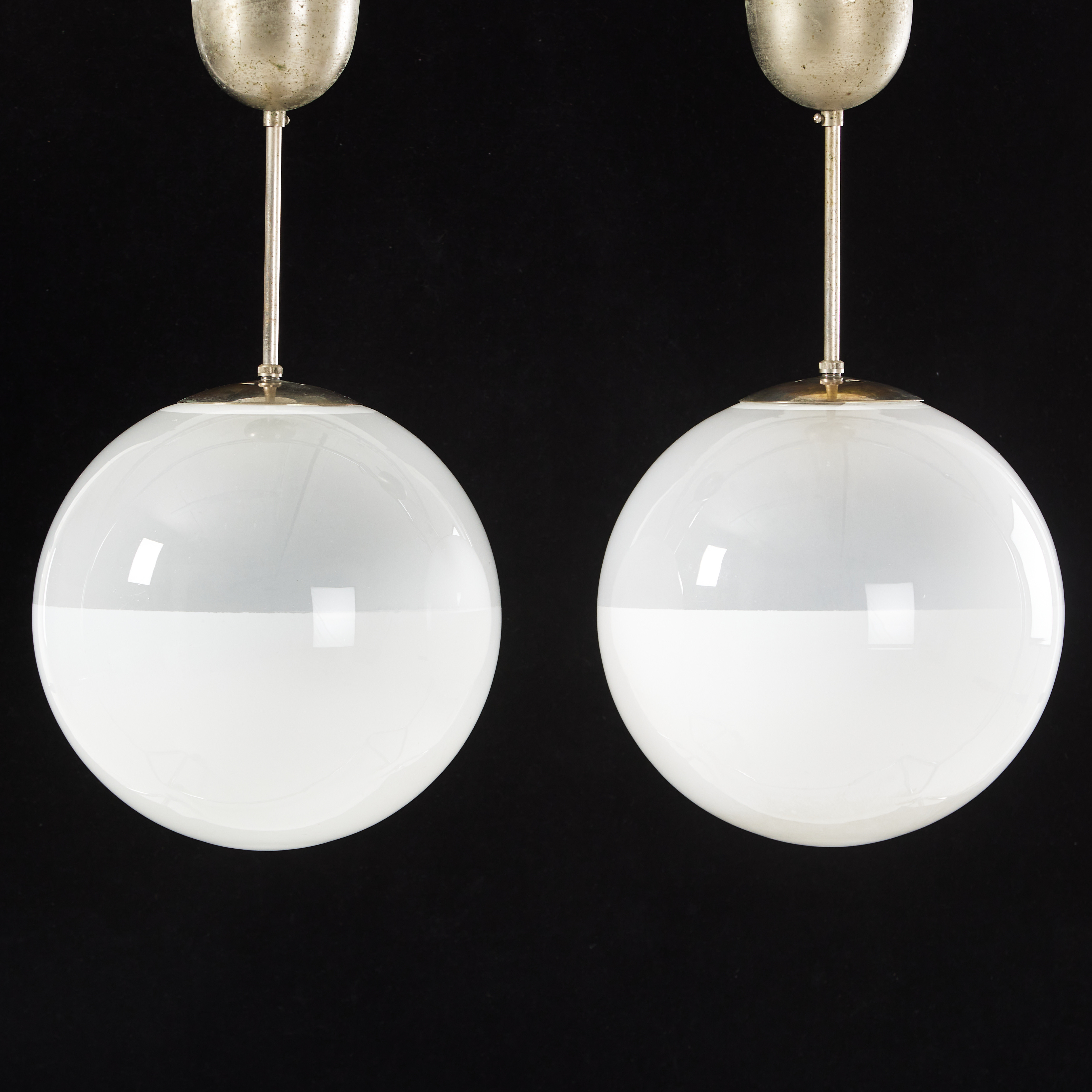 Bilder för 4551787. HARALD NOTINI. Taklampor, ett par, Arvid Böhlmarks ...