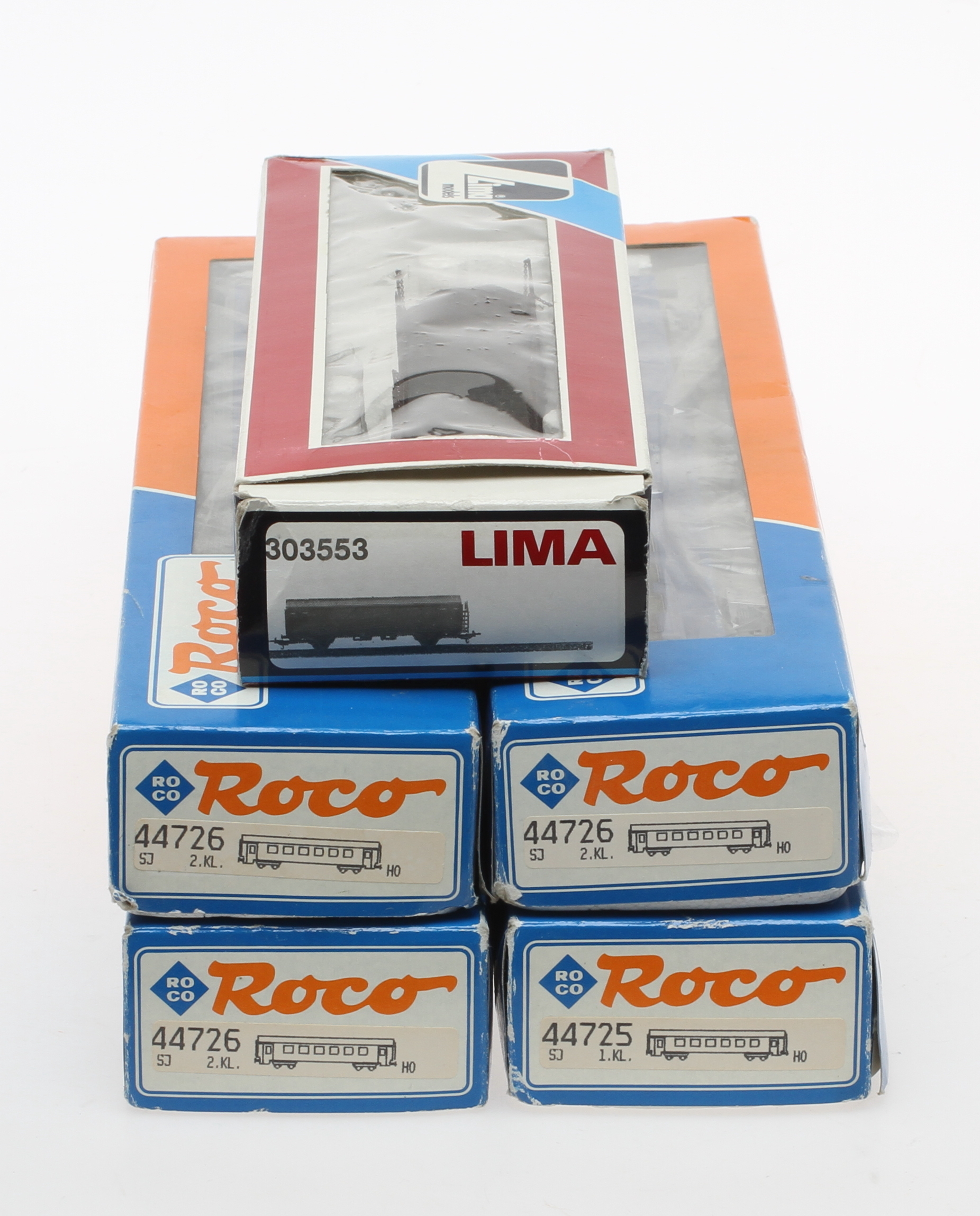 Bilder zu 45679. MODEL TRAIN 4 Personenwagen der ROCO SJ und umgebauter ...