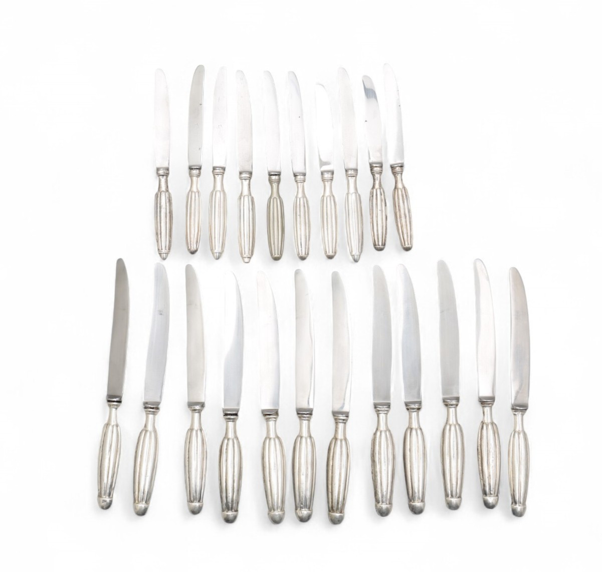 Images for 4578514. Set of table knives and dessert knives in silver ...