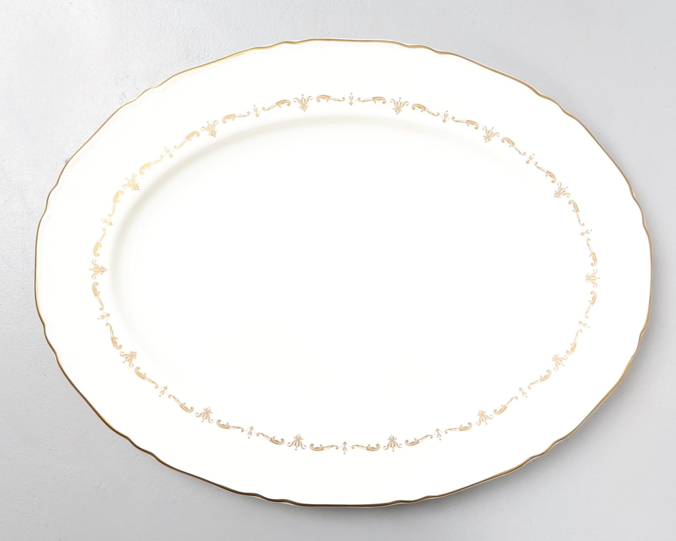 Images for 4582010. ROYAL WORCESTER BONE CHINA "GOLD CHANTILLY" PATTERN ...