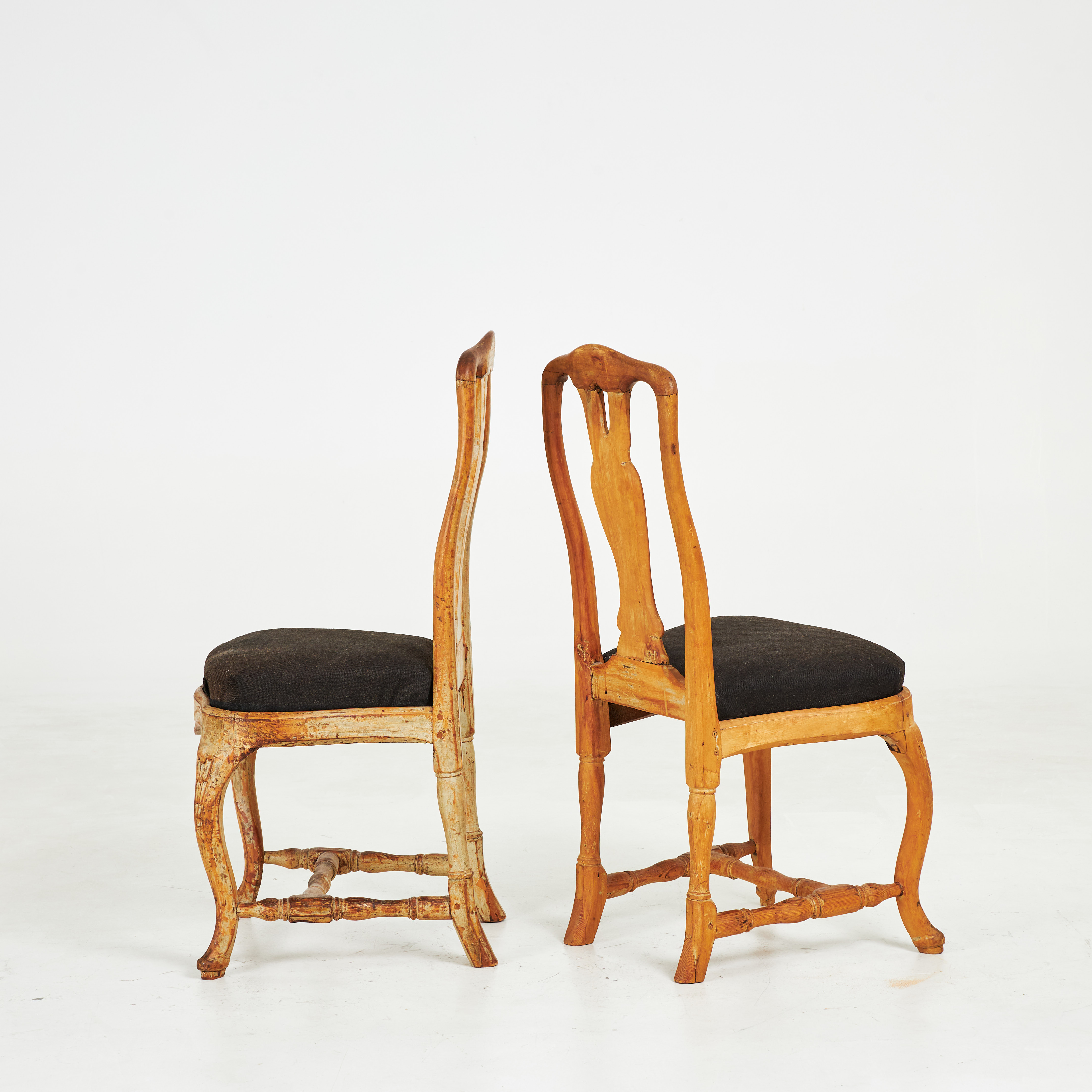 Images for 4606548. A pair of 18th century Rococo lounge chairs ...