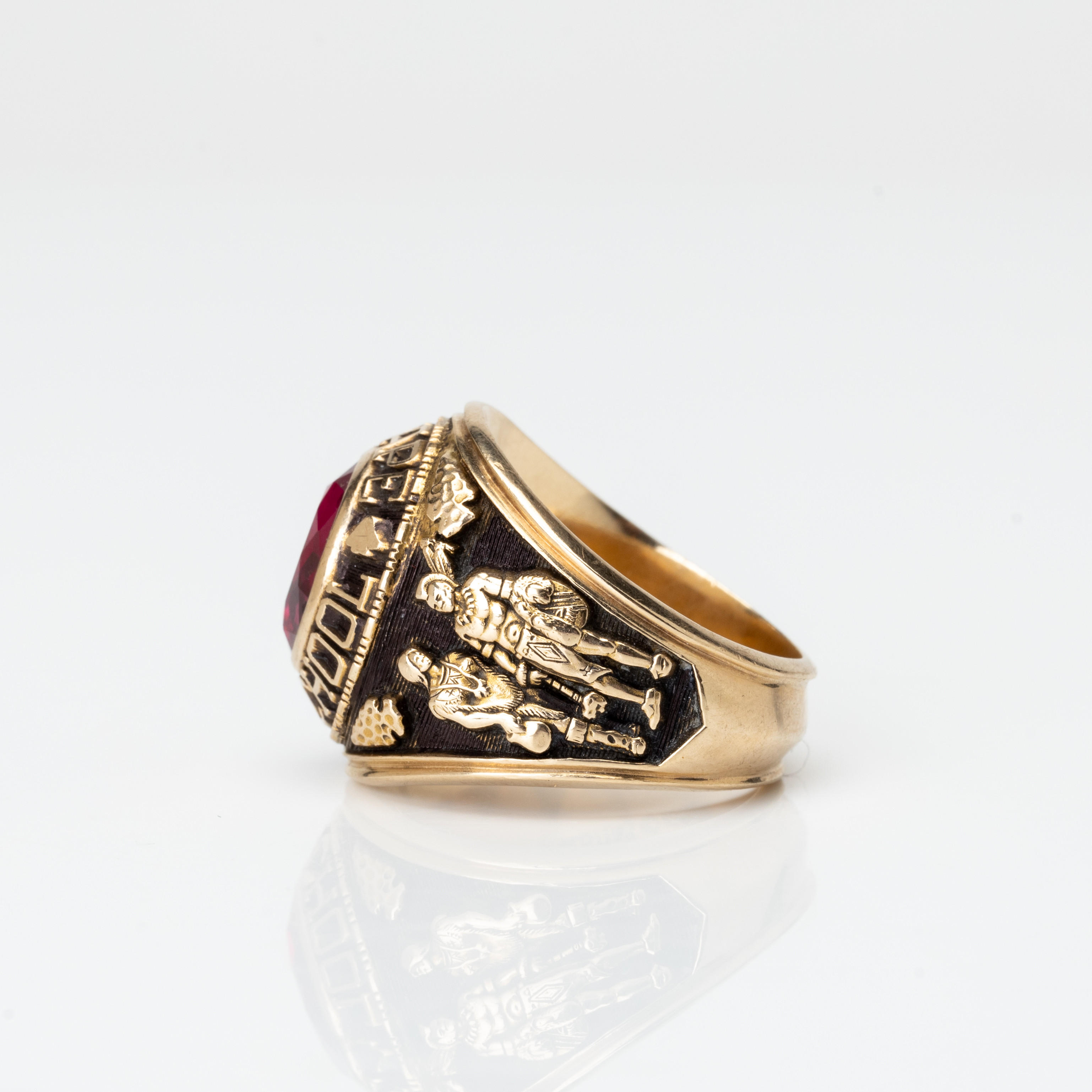 Images for 4612613. CLASS RING, 10K gold with facet cut red stone ...