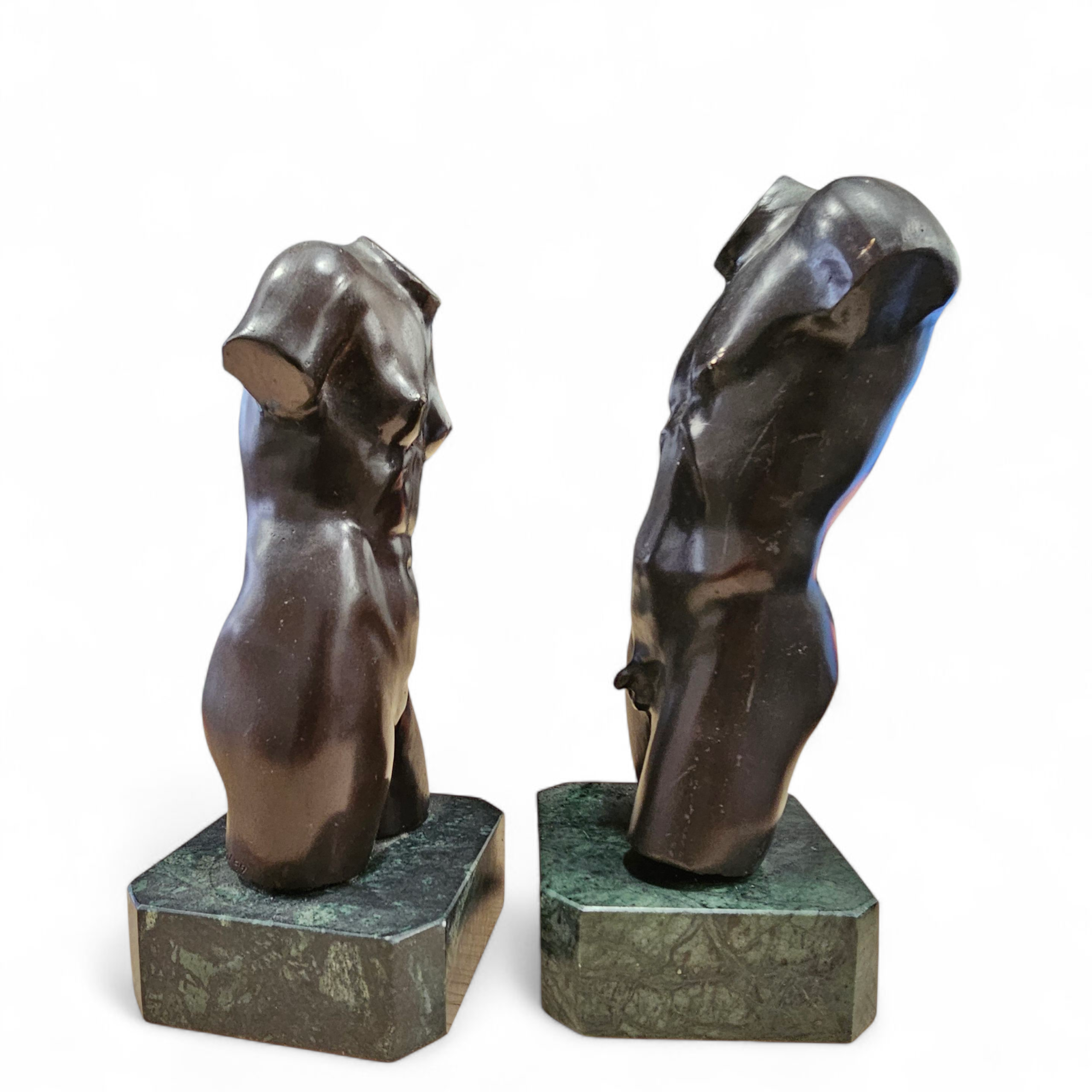 Bilder zu 4621809. A. Picini. Paar Skulpturen von „Female Torso“ und ...