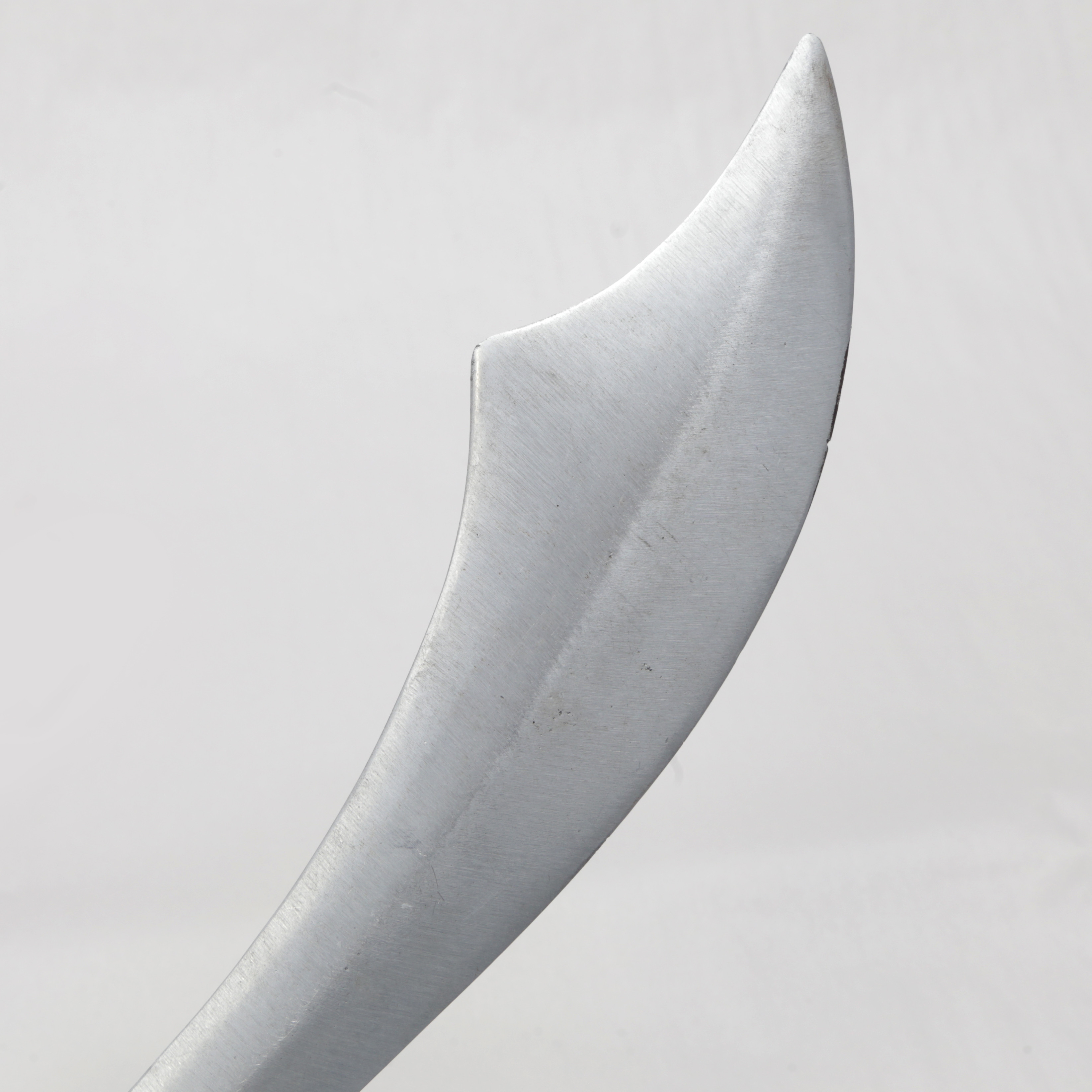 ORNAMENTAL SWORD, metal. Weapons & Militaria - Edged weapons - Auctionet