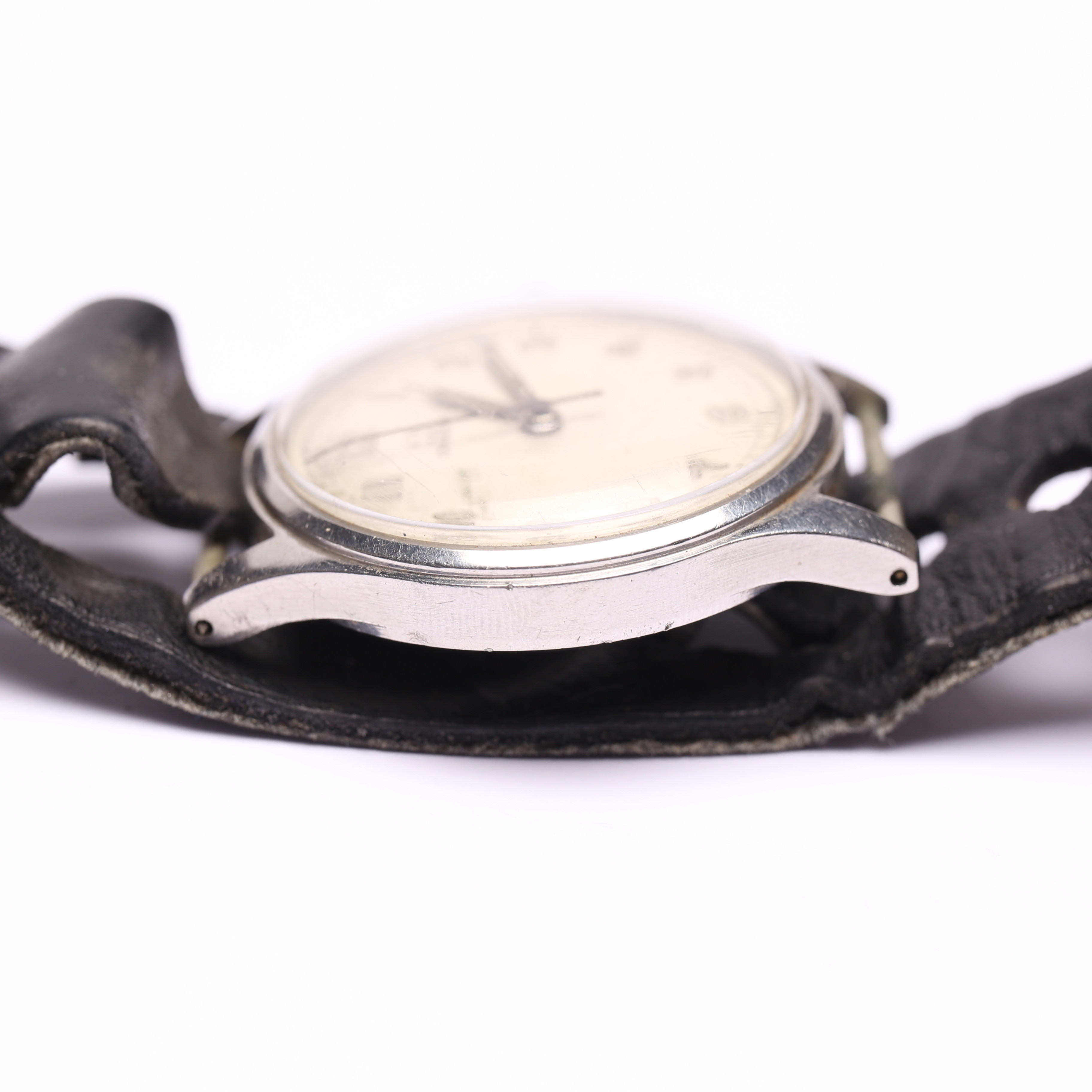 Bilder zu 4634280. Eine Sovereign Herrenarmbanduhr, Omega, 1944 ...