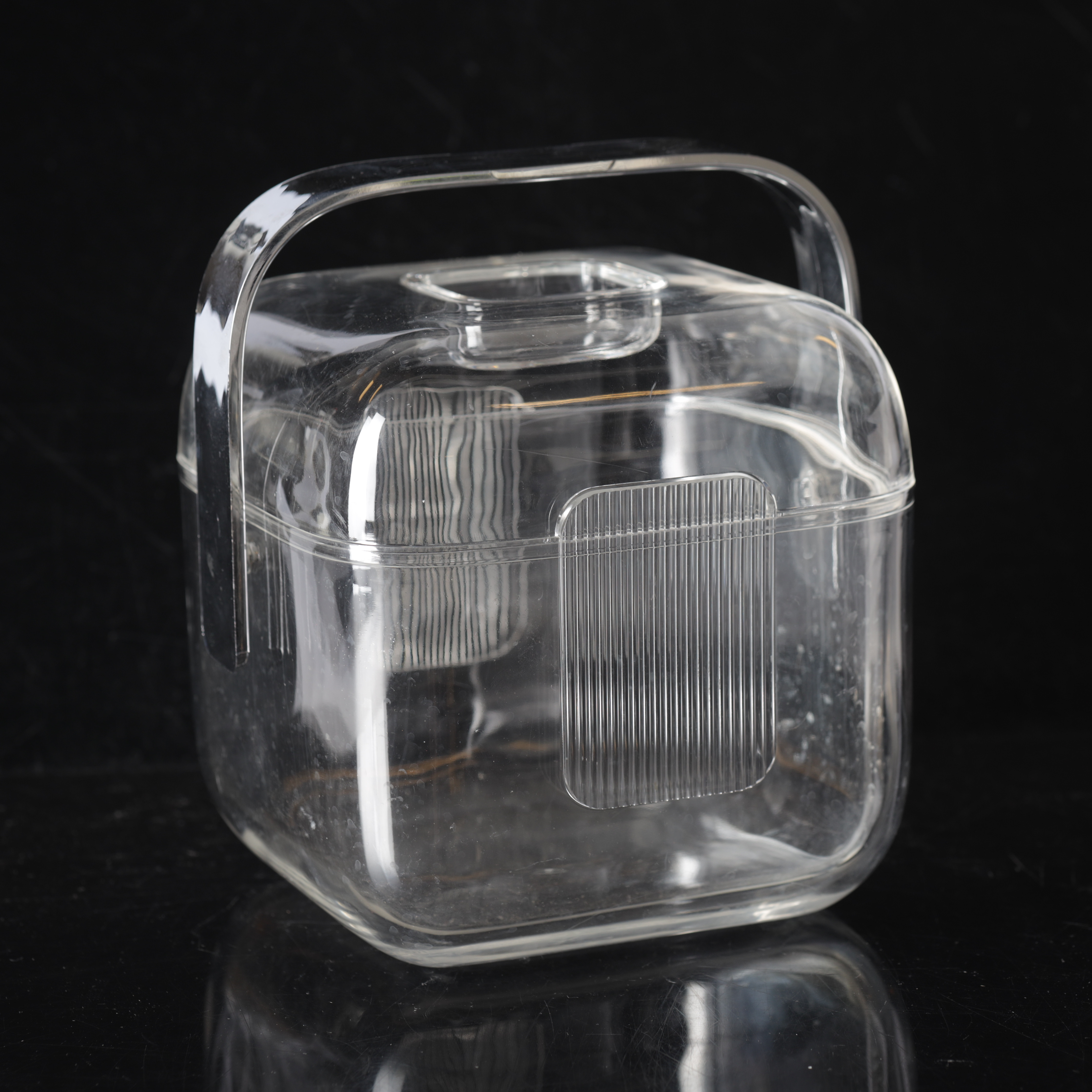 Bilder för 4672955. ISHINK, plast, Guzzini, mod. "Amanda", Italien ...