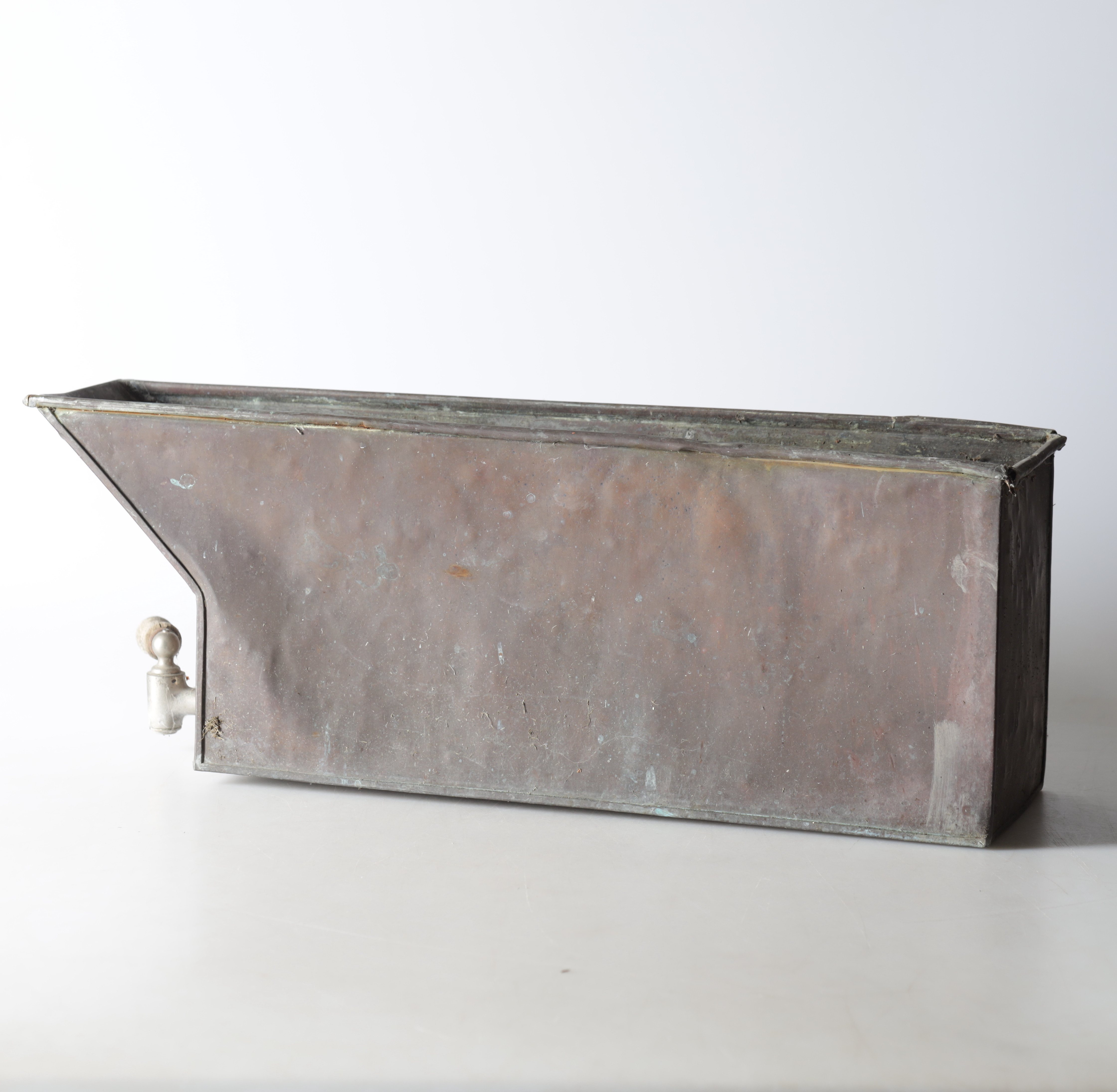 A copper water cistern, 20th century. Silver & Metals - Pewter, Brass ...