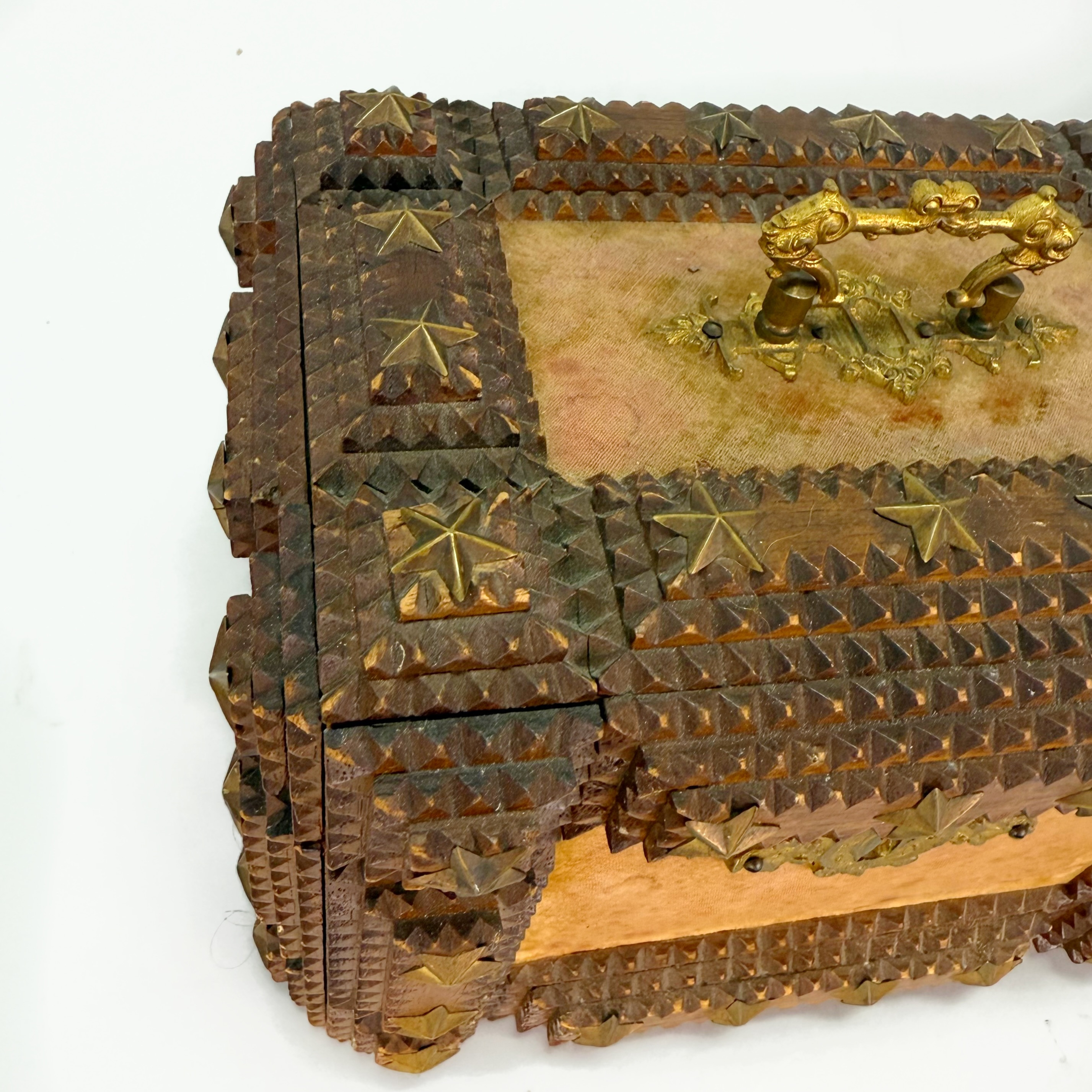 Images for 4684139. JEWELLERY BOX/CIGAR BOX - Seaman's work - Tramp Art ...