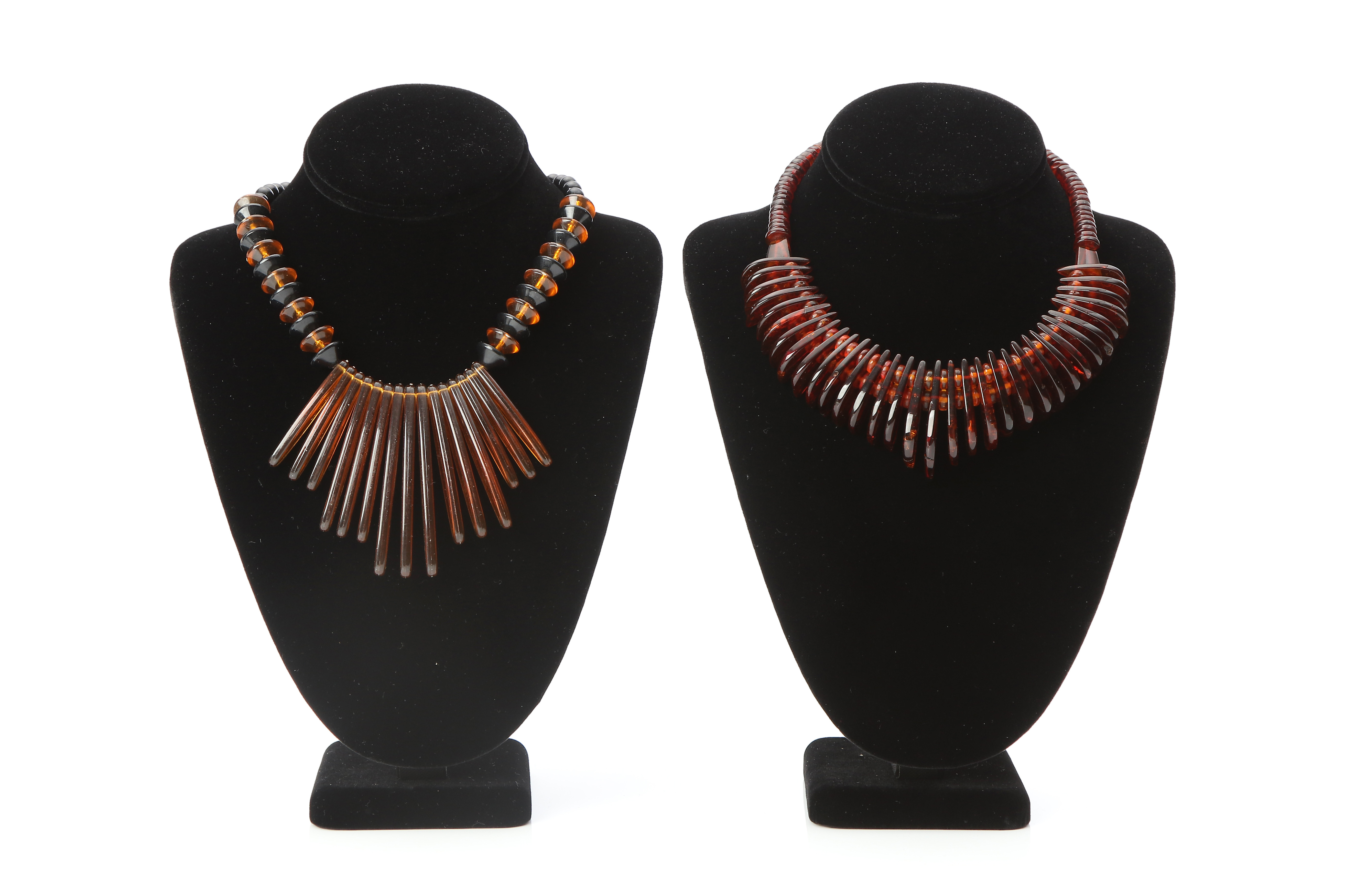 Images for 4701218. DECORATIVE NECKLACES, TWO PCS. Plastic. - Auctionet