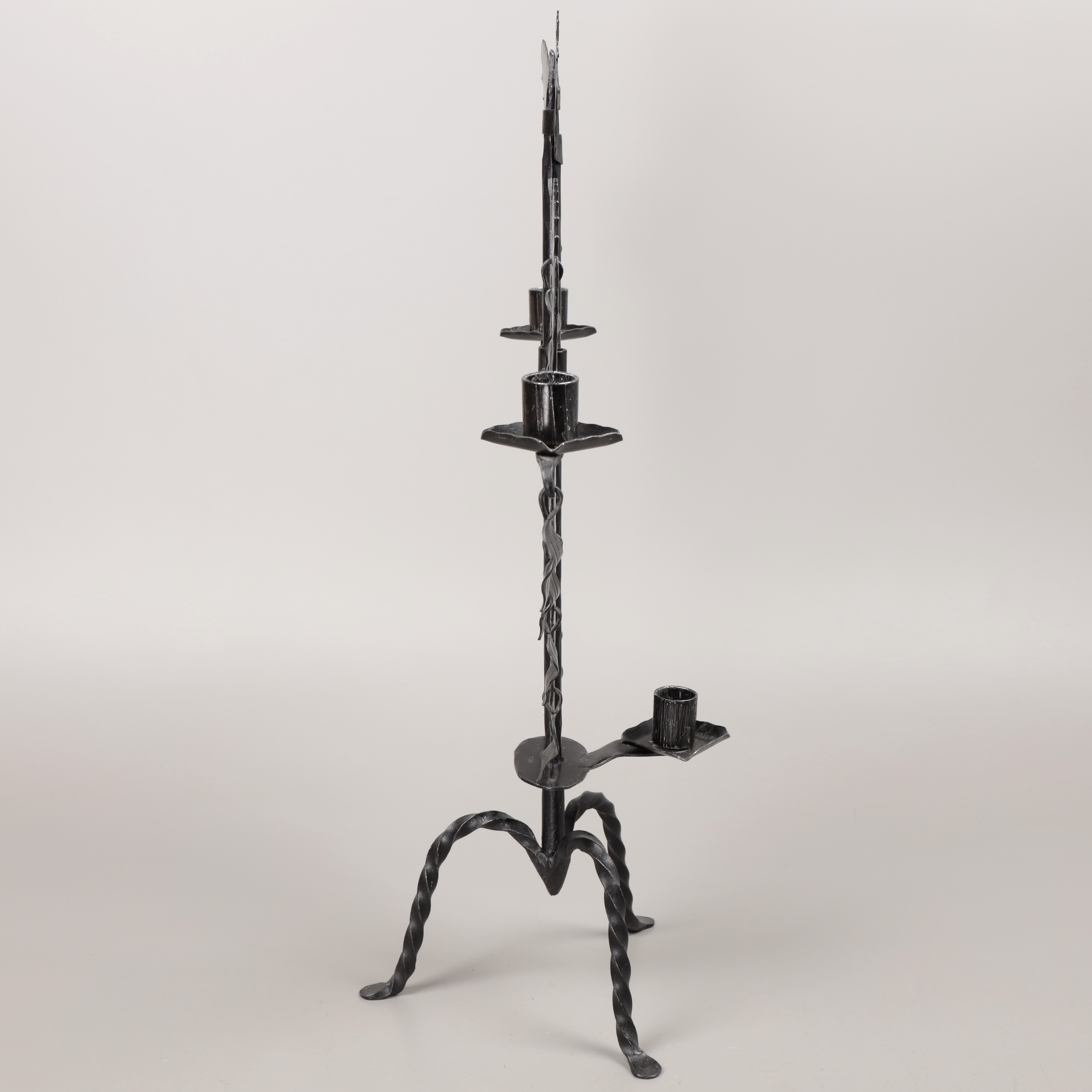Images for 4723947. A FORGING ROOSTER STAKE, Sweden. - Auctionet