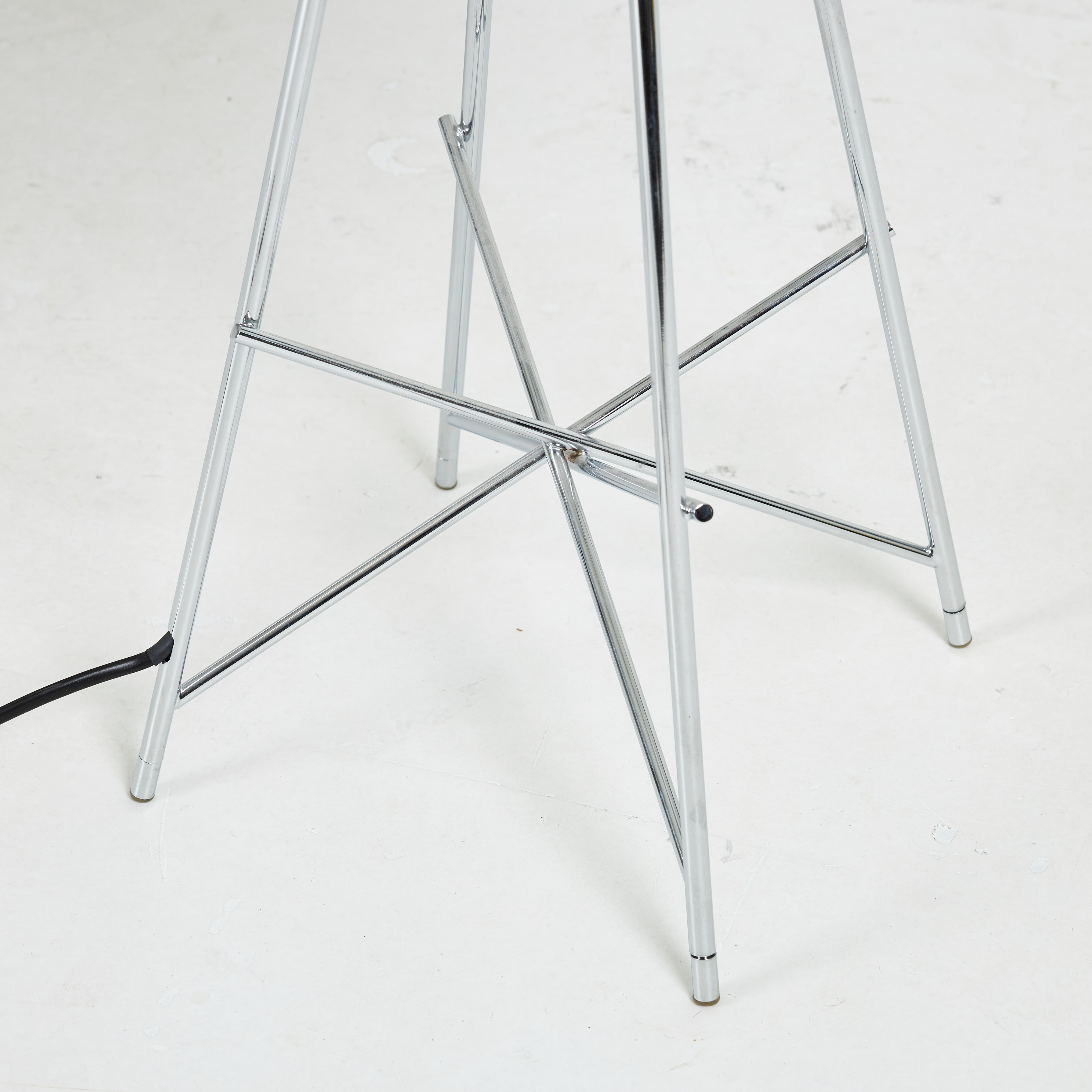Images for 4739079. RODOLFO DORDONI. Table lamp, “Ray Table”, for FLOS ...