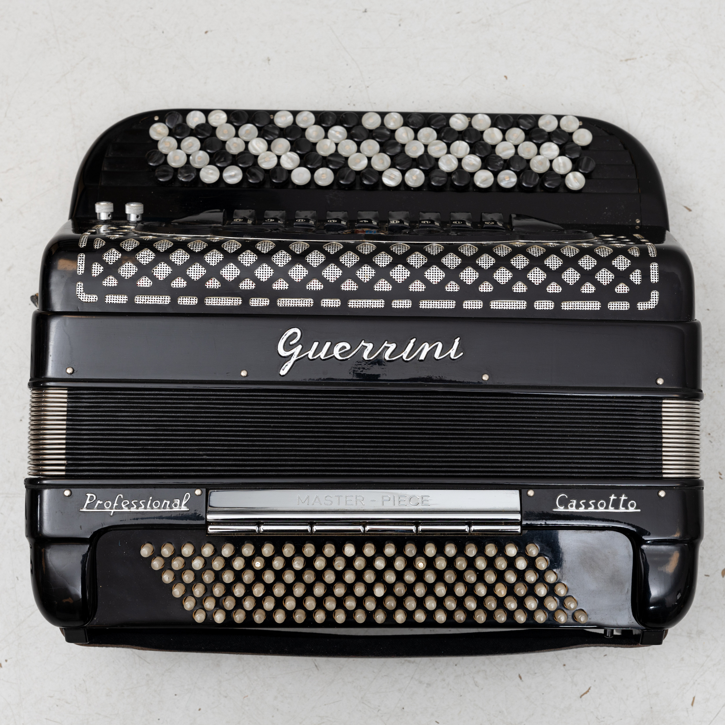 Images for 4739549. Accordion, 3-string, Professional Cassotto Master ...