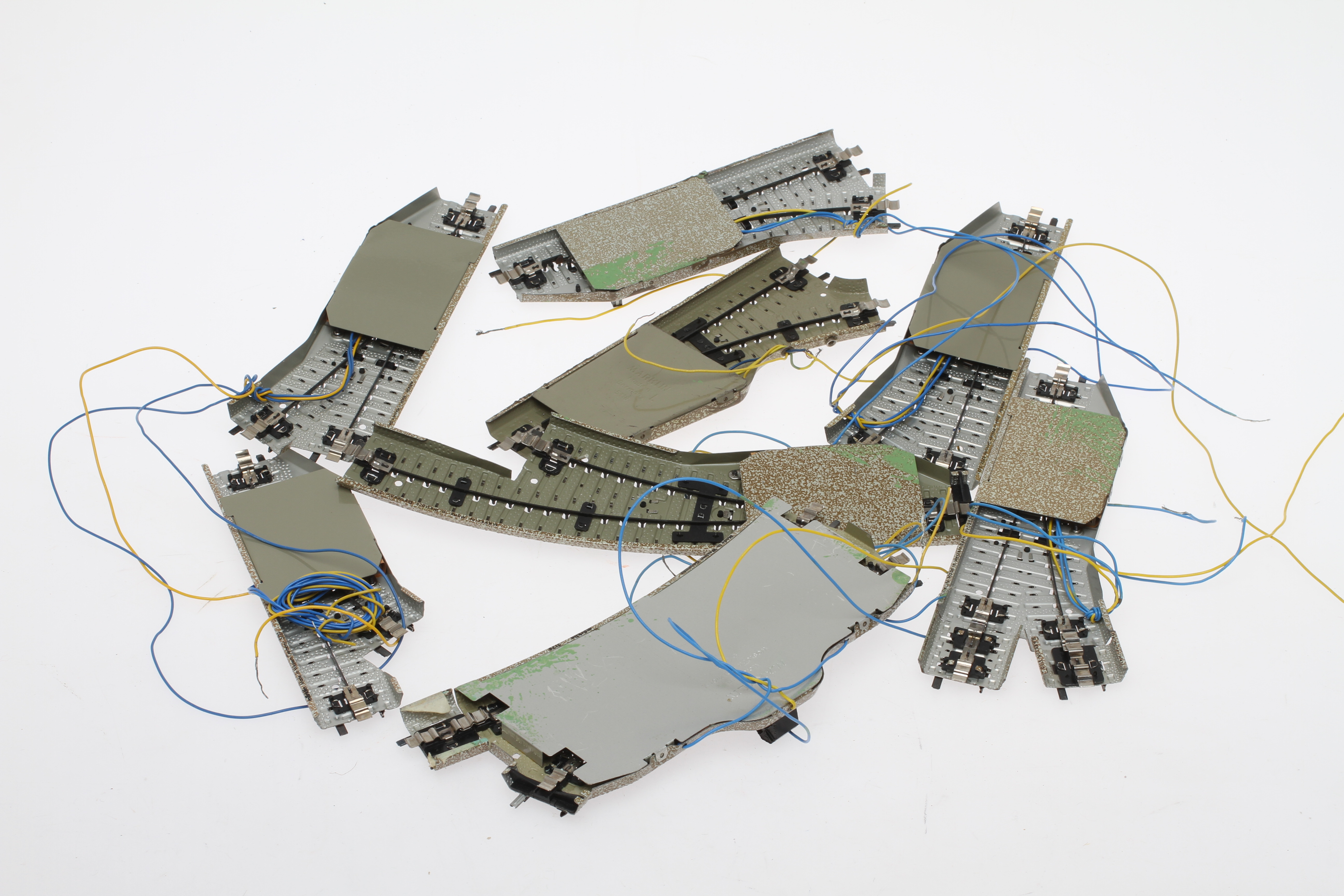 Images for 47632. MODEL TRAIN MÄRKLIN rails, gears, trolleys, signal ...