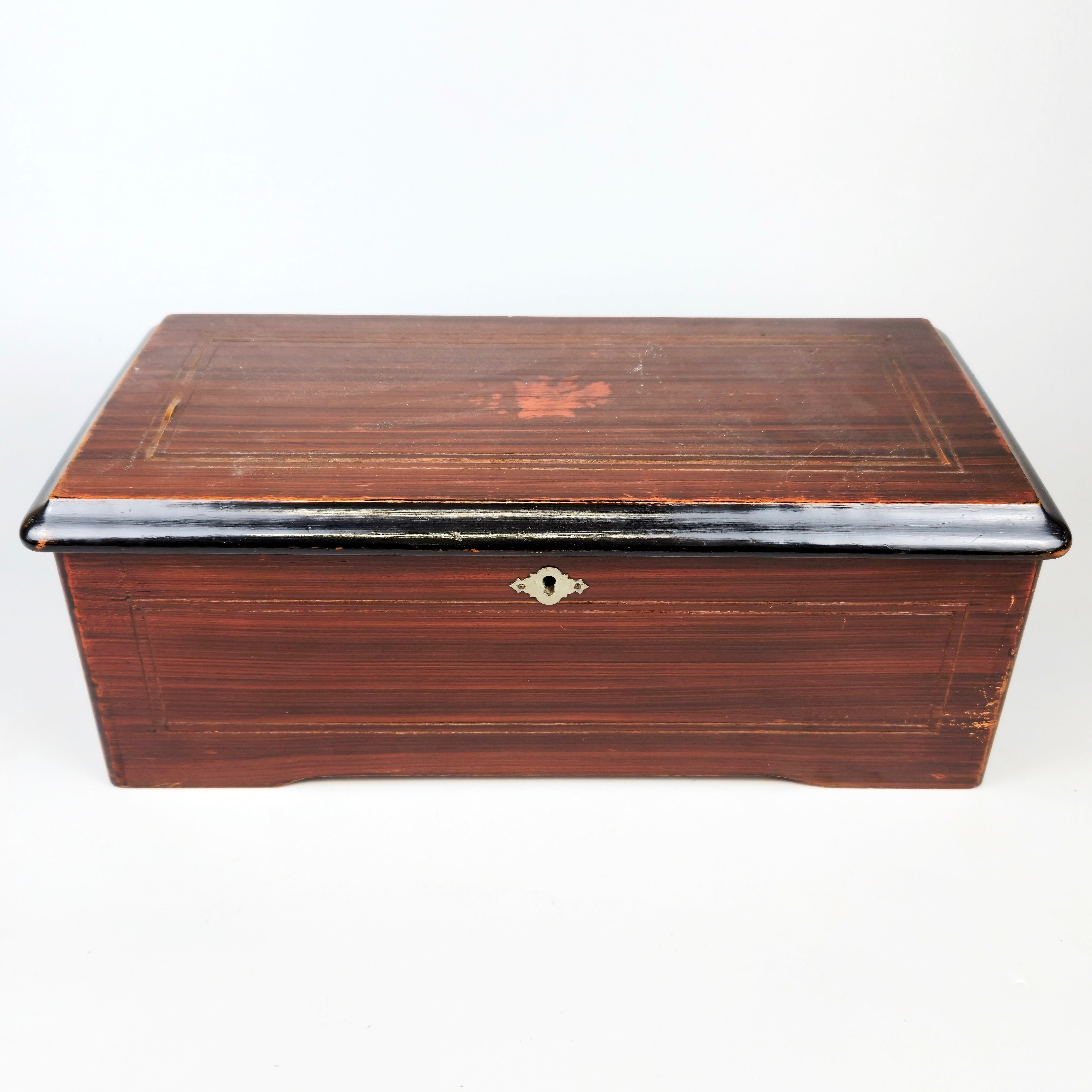 Images for 4772149. 19thC SWISS 8 AIRS MUSIC BOX. - Auctionet