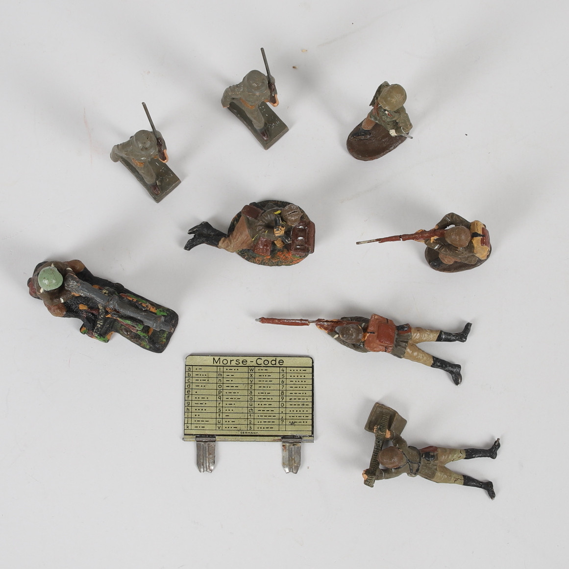 Images for 4809902. A set of 8+1 figures, soldiers and a plate Morse ...