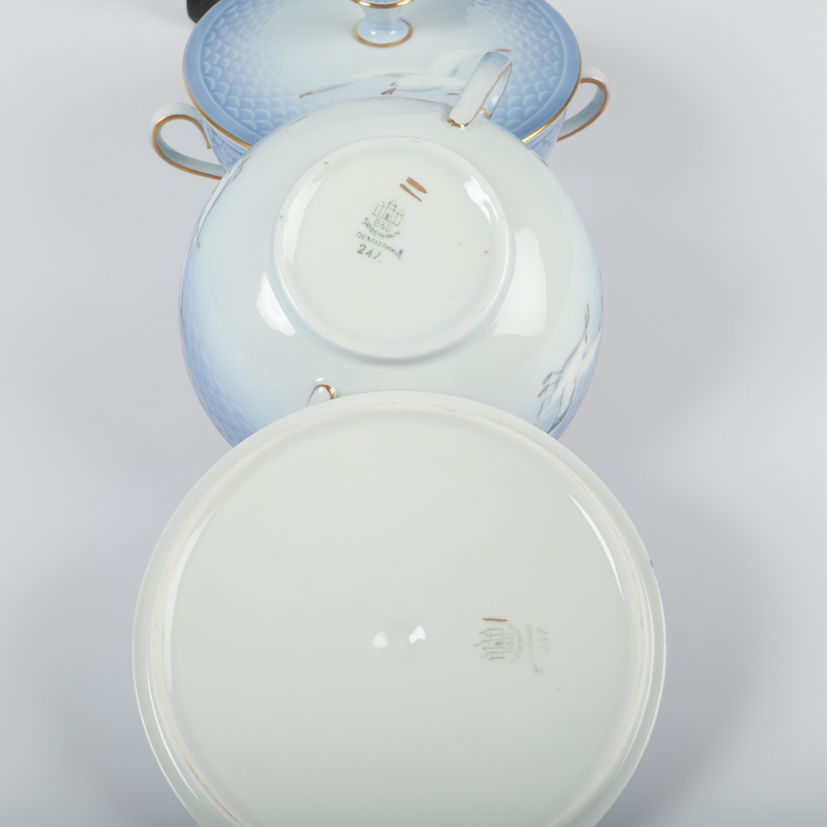 Images for 4820007. A 25-piece “Seagull” broth cups with saucers, Bing ...