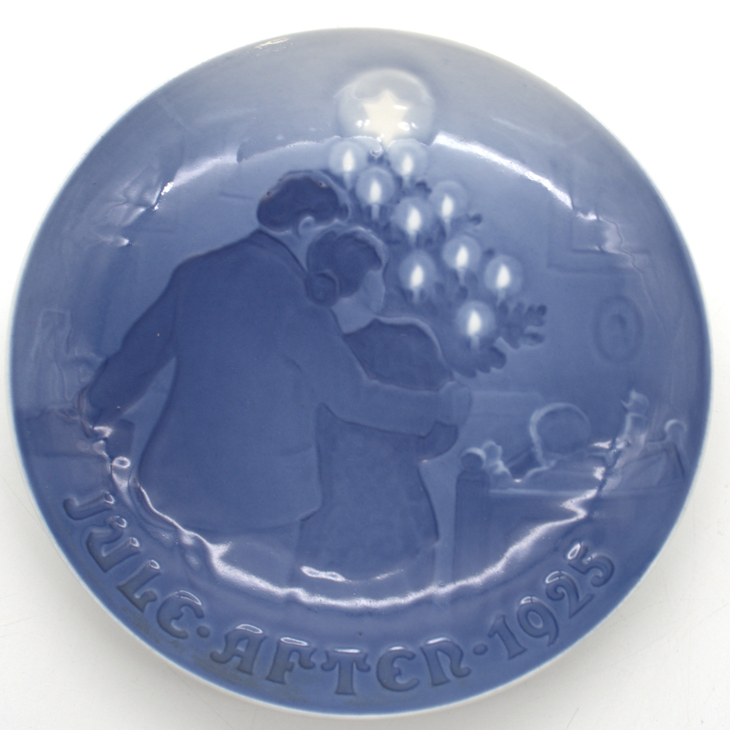 BING & GRÖNDAHL JULETALLERKEN JULE EFTER, DATERET 1925. Keramik ...