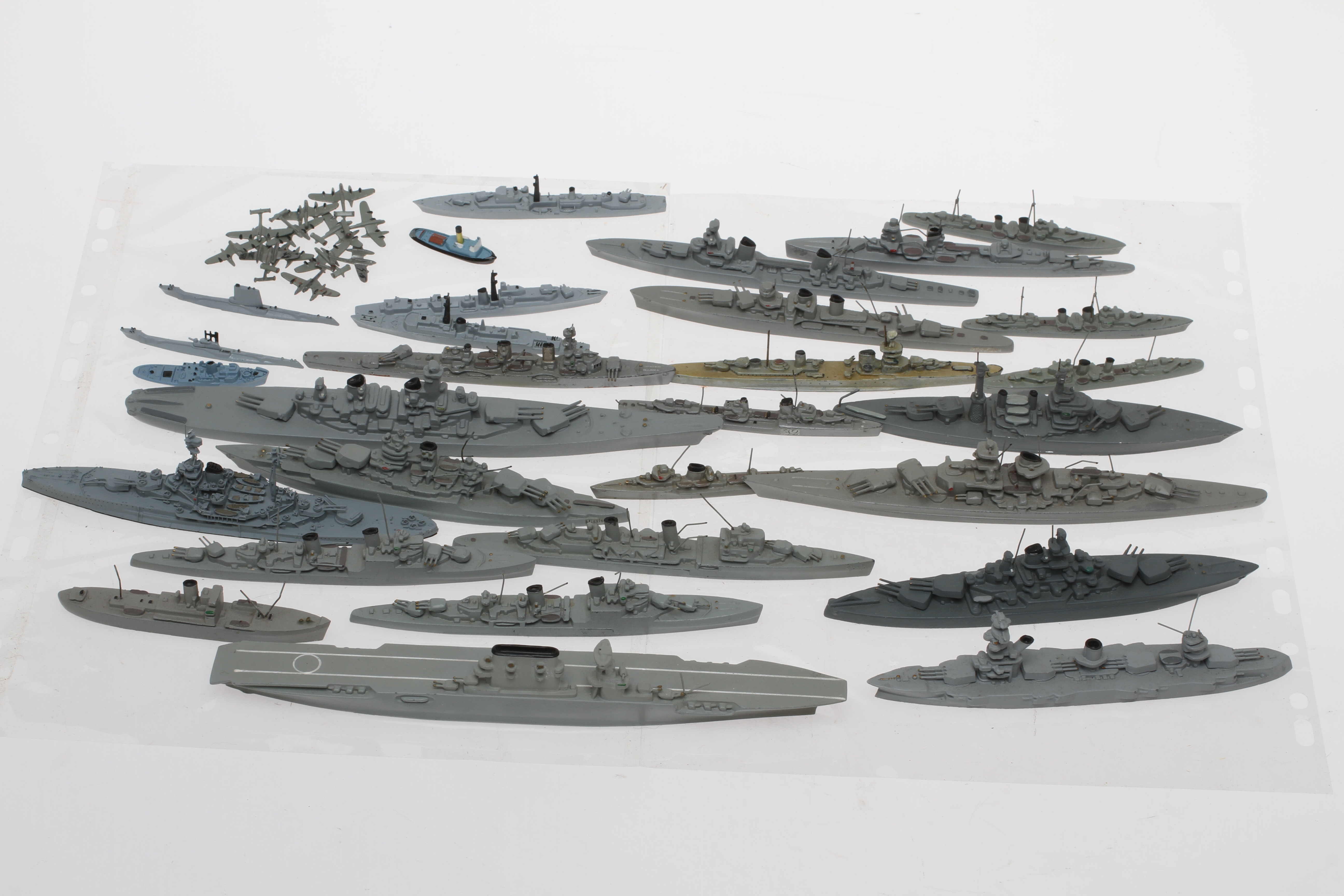 Images for 48290. VESSEL MODELS WIKING 18 Warship scale 1: 1250, partly ...