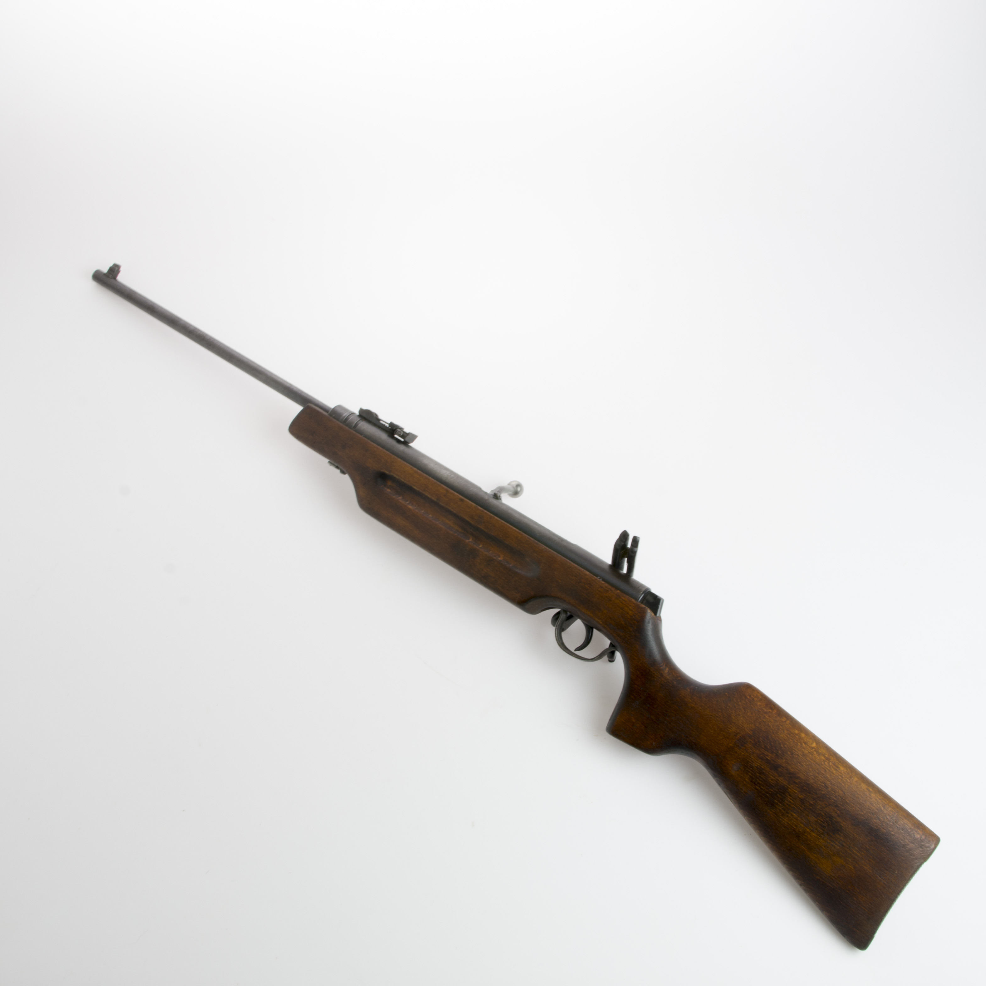 LUFTGEVÄR, Haenel, modell 310. Vapen & Militaria - Skjutvapen - Auctionet