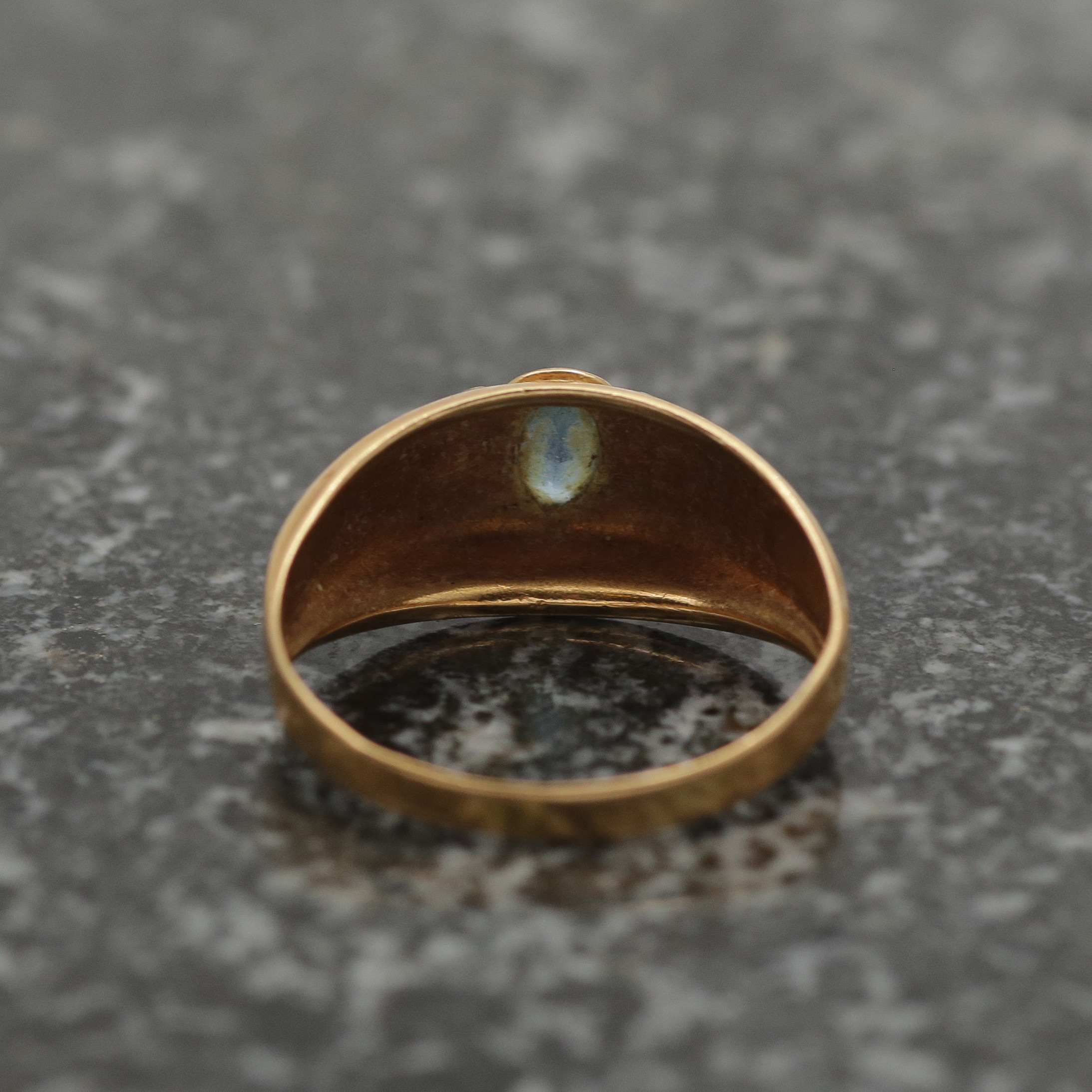 Bilder för 5185635. 18K GULDRING MED AKVAMARIN FÄRGAD STEN, SIGVARD ...