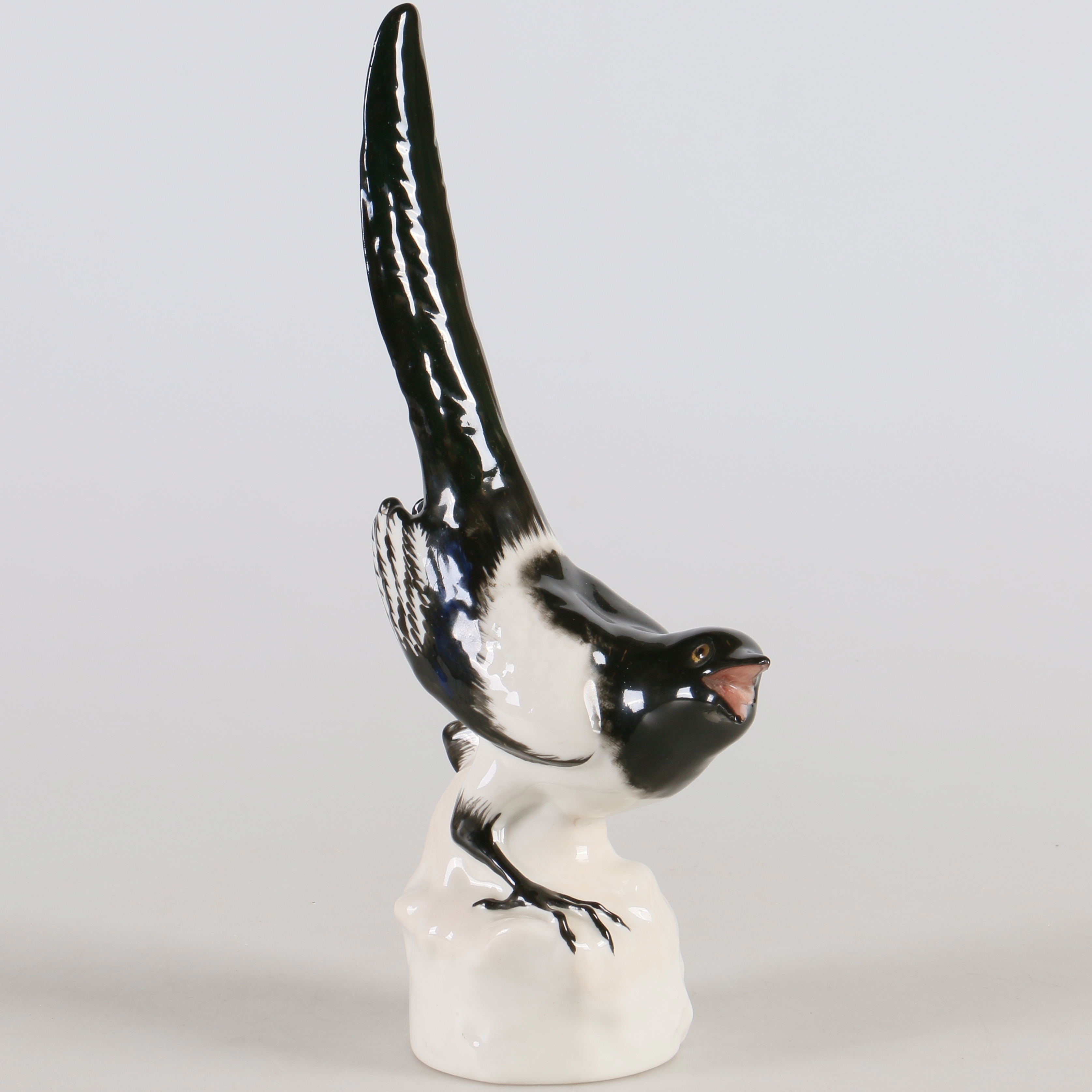 Images for 556669. FIGURINE, porcelain, magpie, Lomonosov, Russia, 20th ...