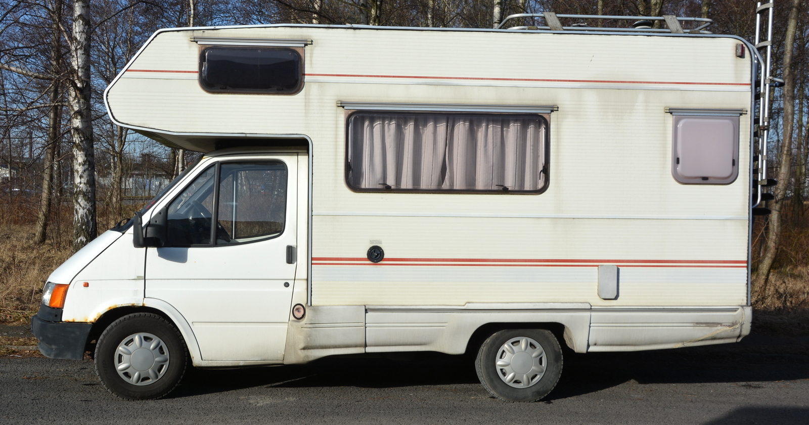 HUSBIL, Ford Granduca 5605, 1994. Fordon, Båtar & Delar - Cyklar ...