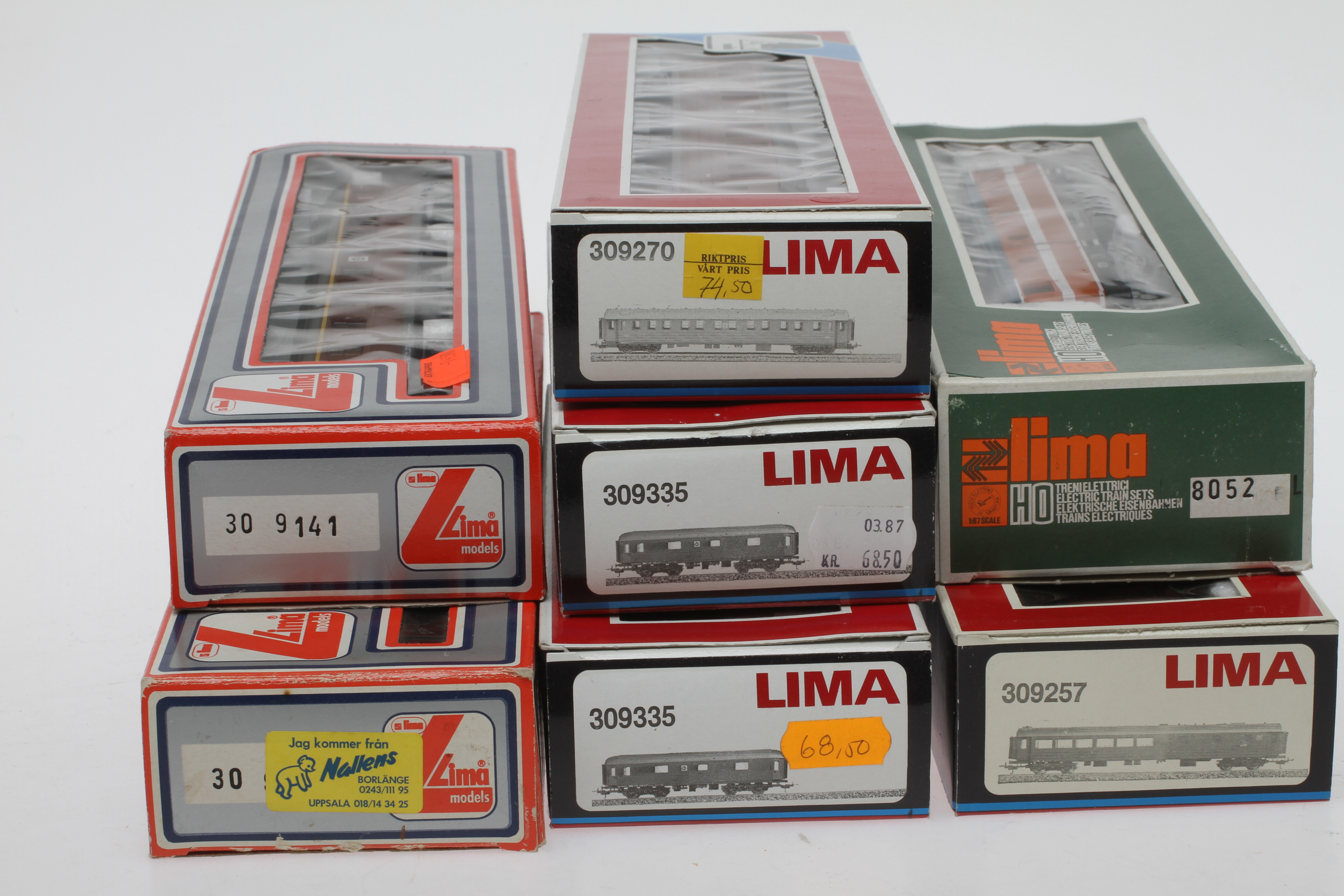 Images for 60082. MODEL TRAIN LIMA Rc2 locomotive 1035 and 6 Swedish ...