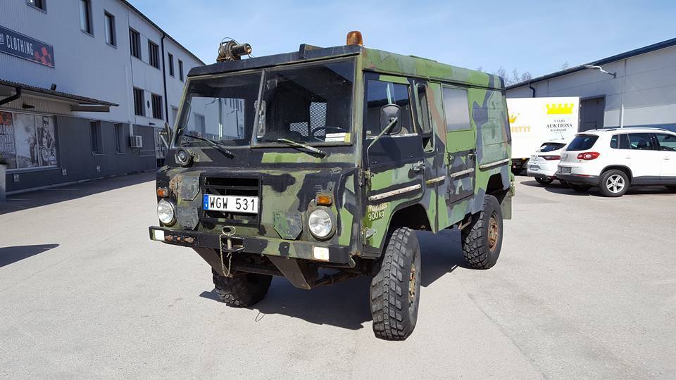 Images for 605251. MILITARY CAR, Volvo C303 4x4 1v, 1975. - Auctionet