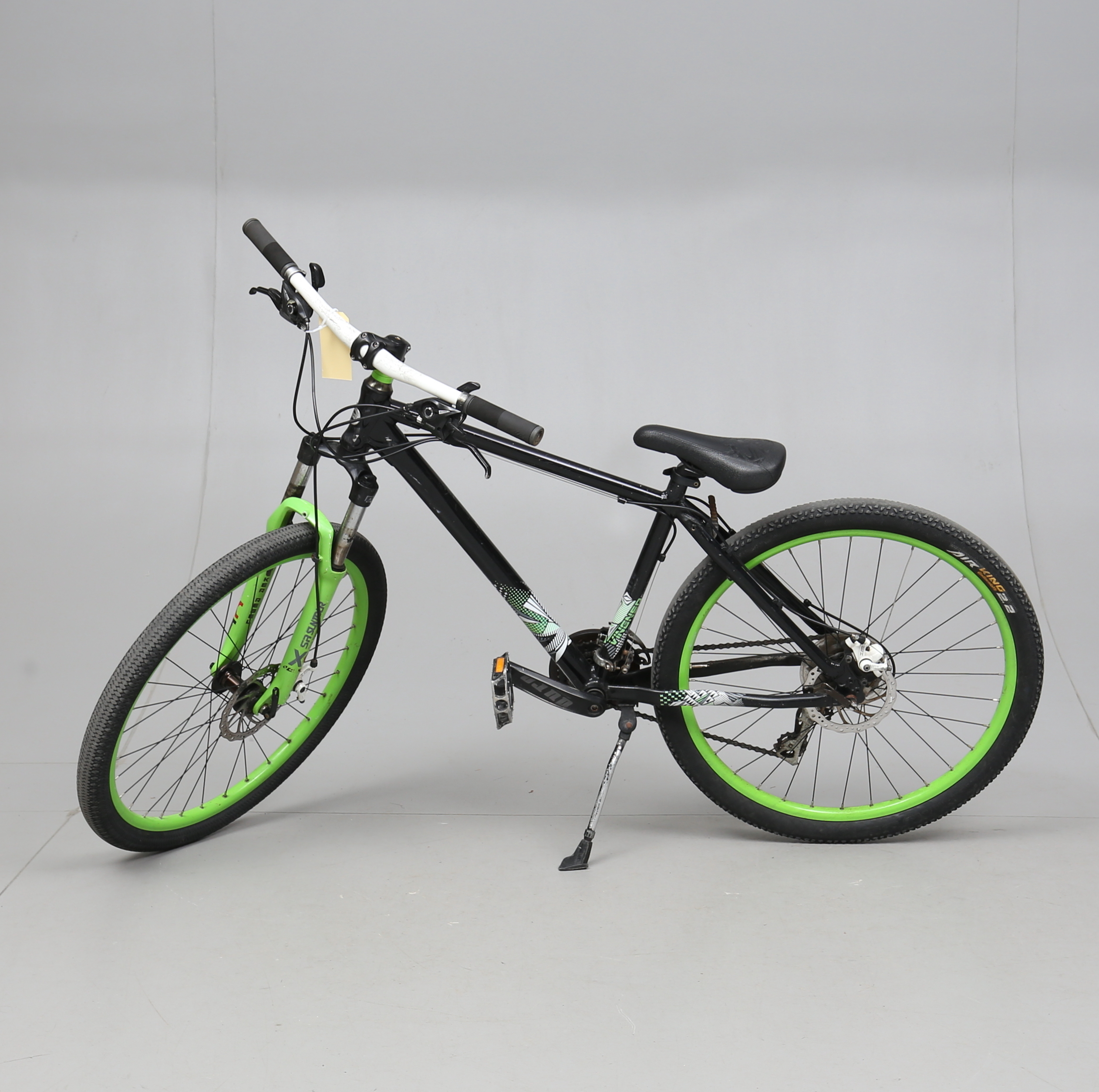 Images for 696078. BIKE, 26", Crescent Vingner. - Auctionet