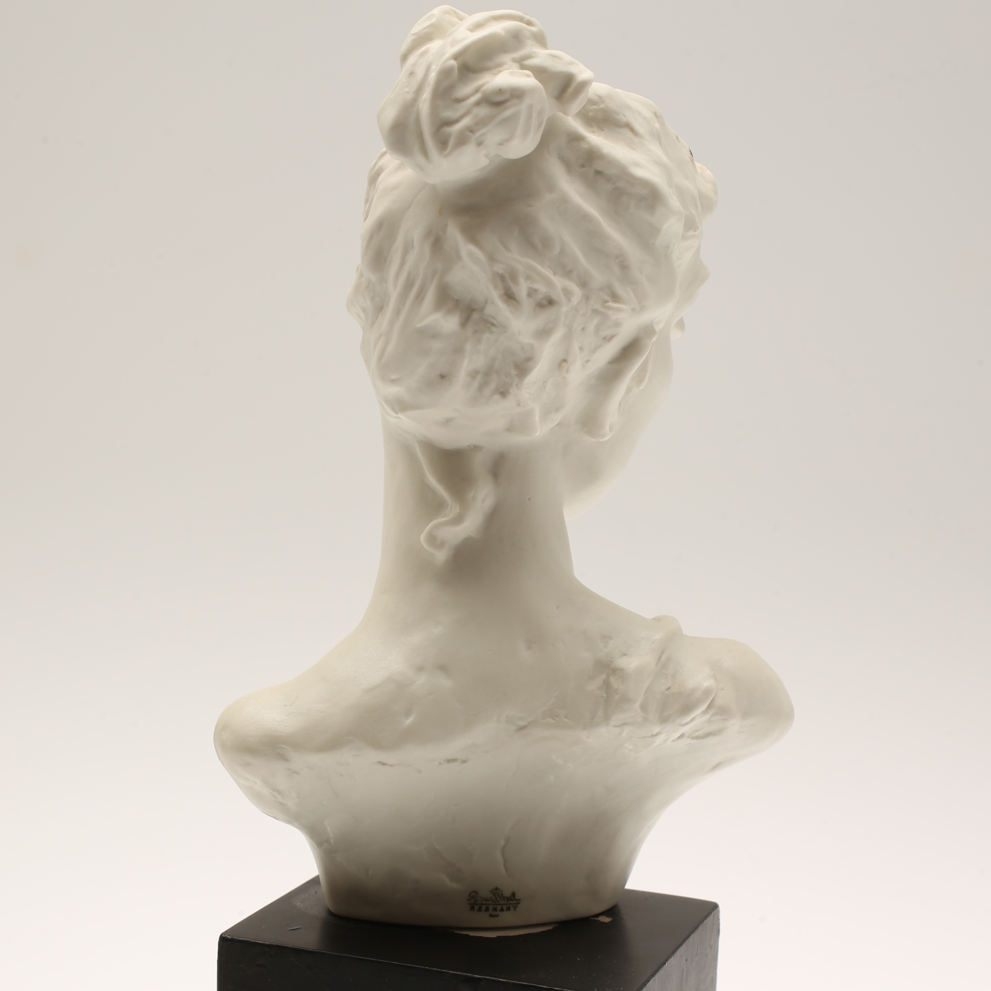 Images for 706513. BUST, on wooden plinth, marked Rosenthal. THE FIGURE ...