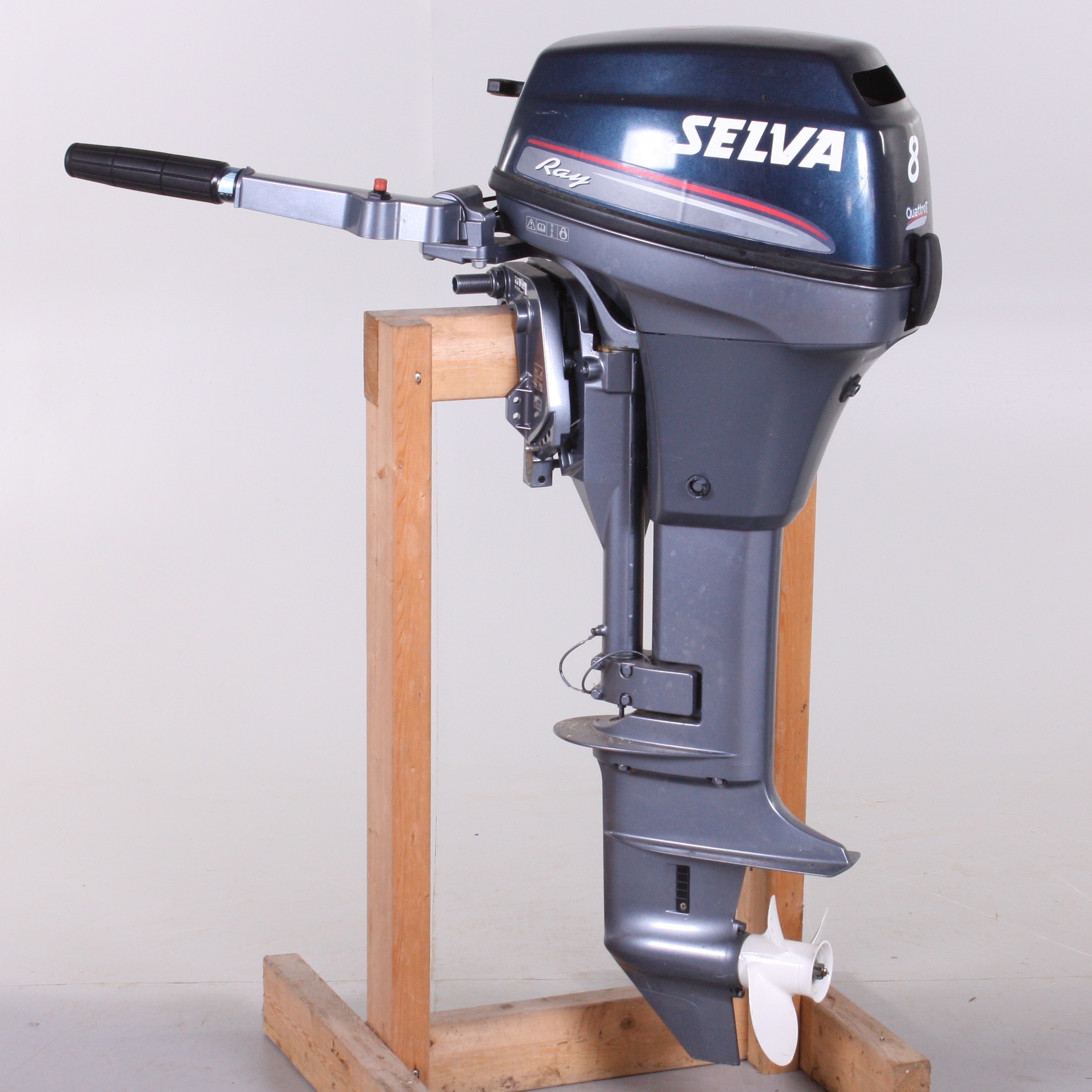 Images for 717368. BOAT ENGINE, Selva, Ray, 8 hp, outboard. - Auctionet