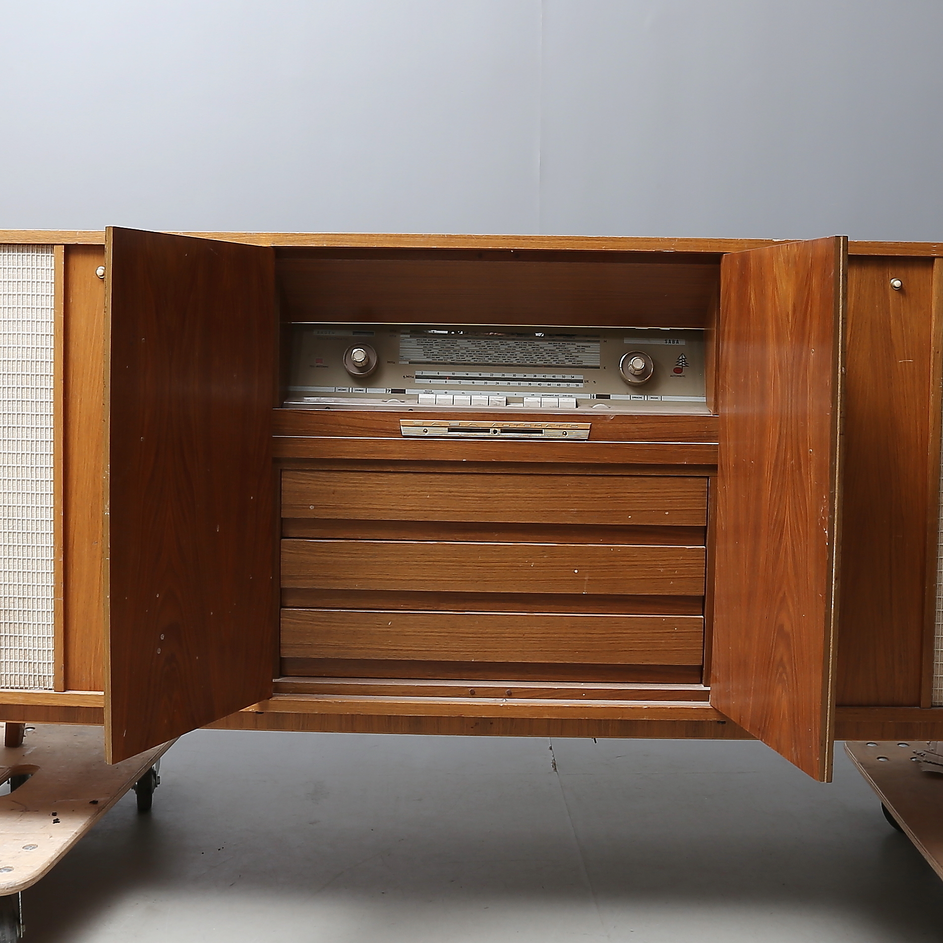 Images for 855779. RADIO FURNITURE, teak, mod. Baden-Vollautomatic ...