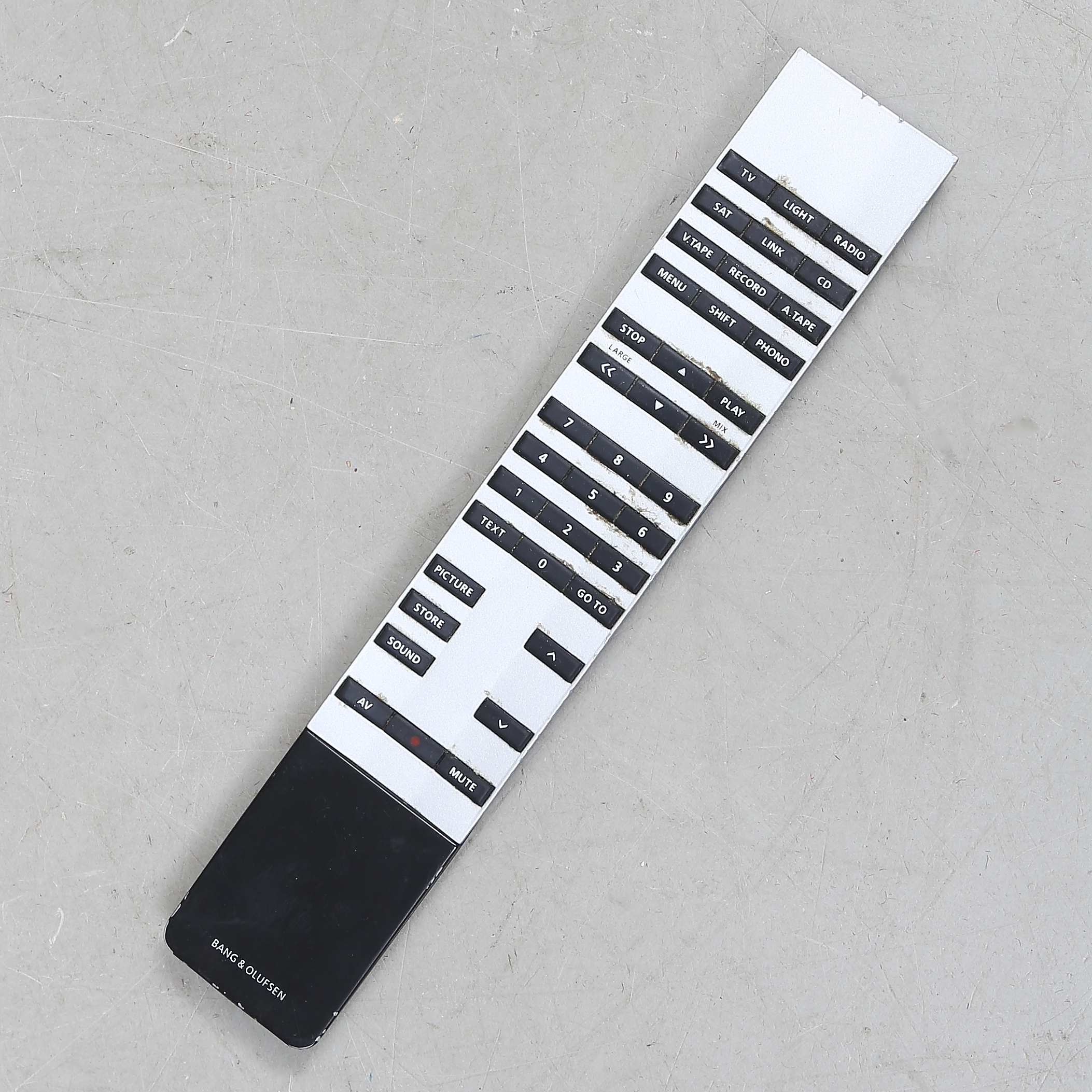 Images for 953246. BANG & OLUFSEN. 2 parts, TV and remote control ...