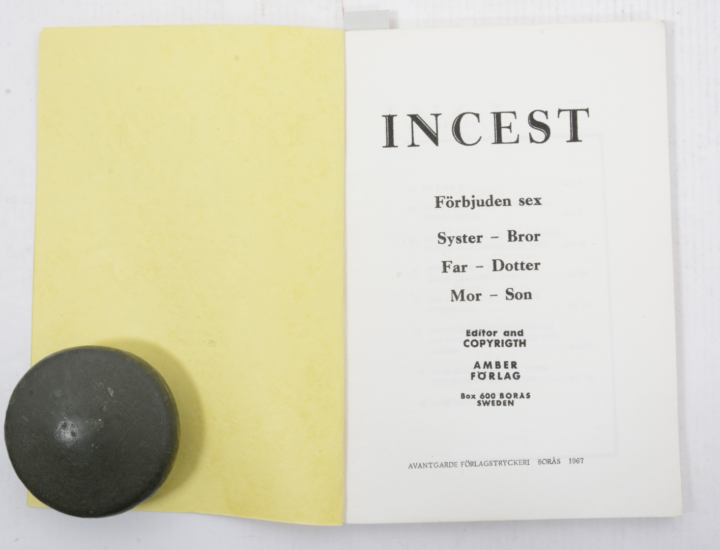 Bilder För 976231 Incest Förbjuden Sex Syster Bror Far Dotter Mor Son Auctionet
