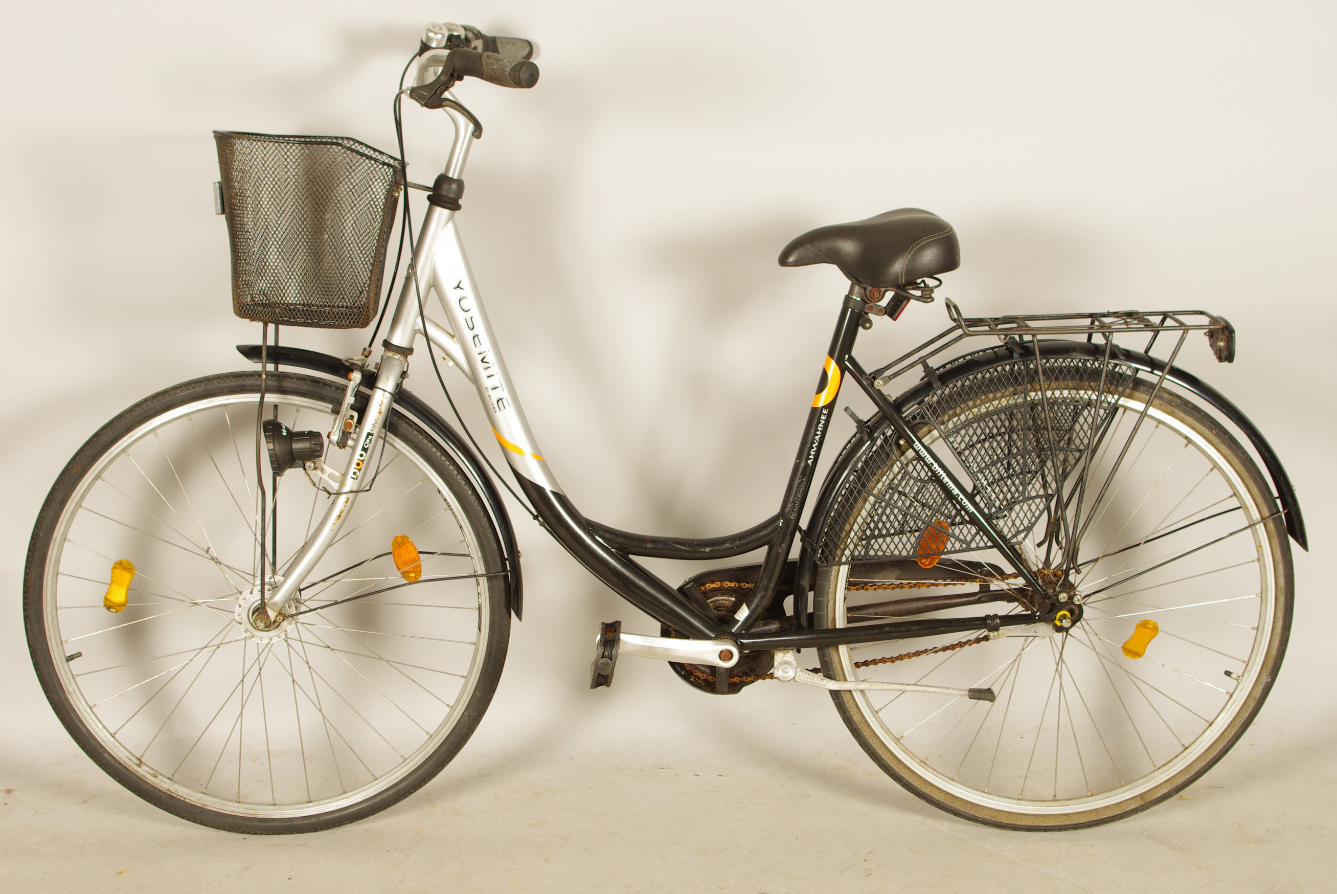 DAMCYKEL, Yosemite. Fordon, Båtar & Delar - Cyklar - Auctionet